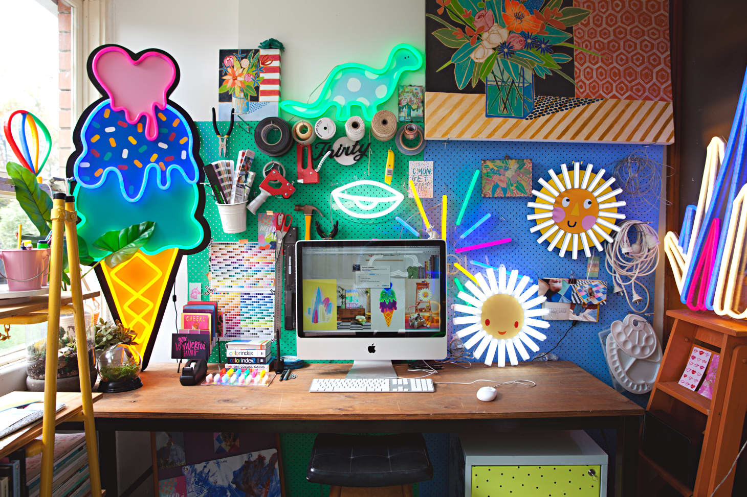 Where We Create: A Look Inside Real Life Craft Rooms & Art Studios ...