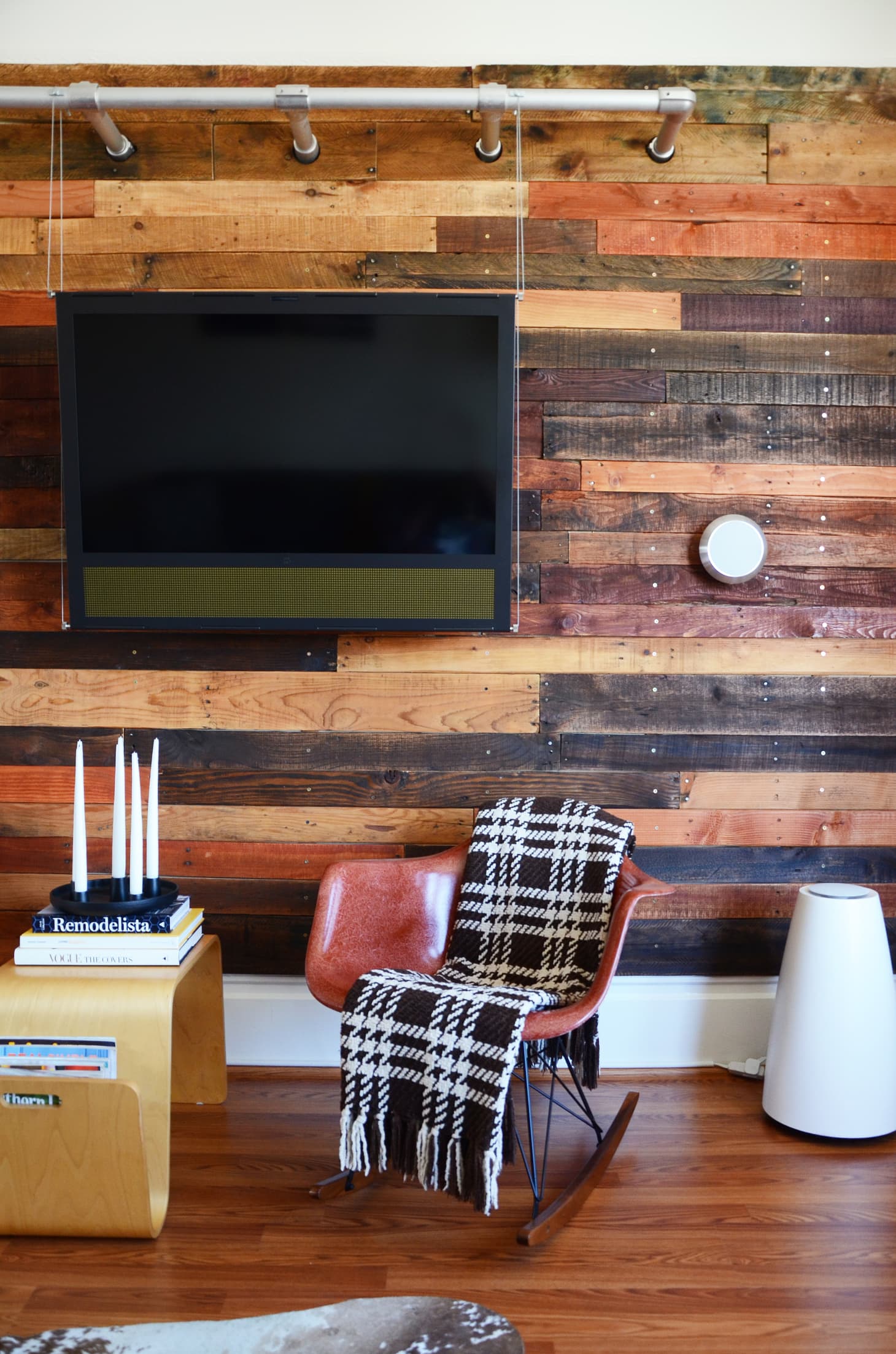 Wood Accent Wall Ideas | Apartment Therapy