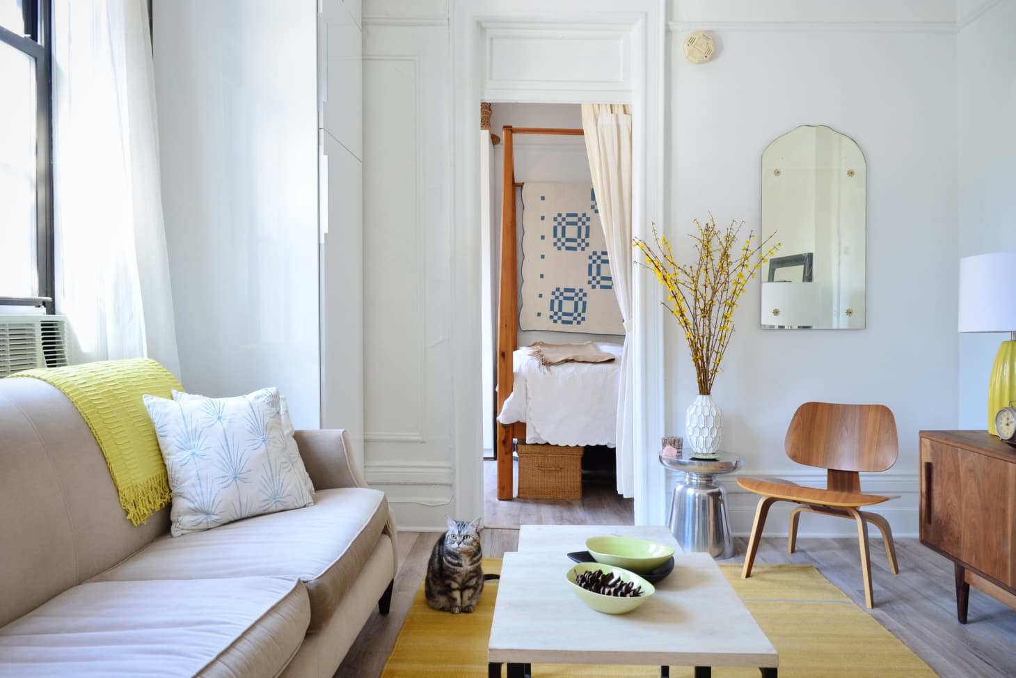 How to Design a Small Space Living Room | Apartment Therapy