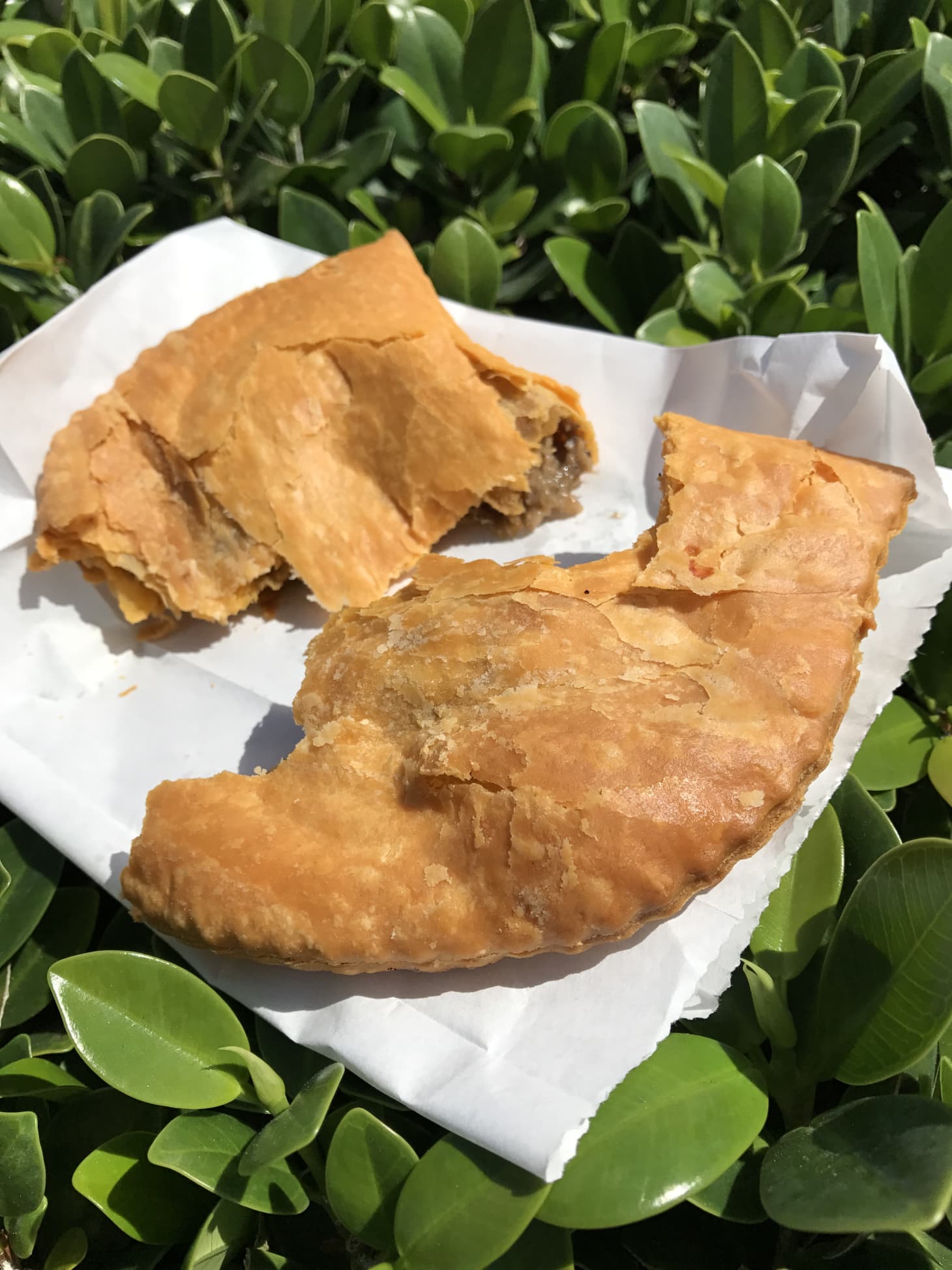 Where to Eat & Drink in Grand Cayman | Kitchn