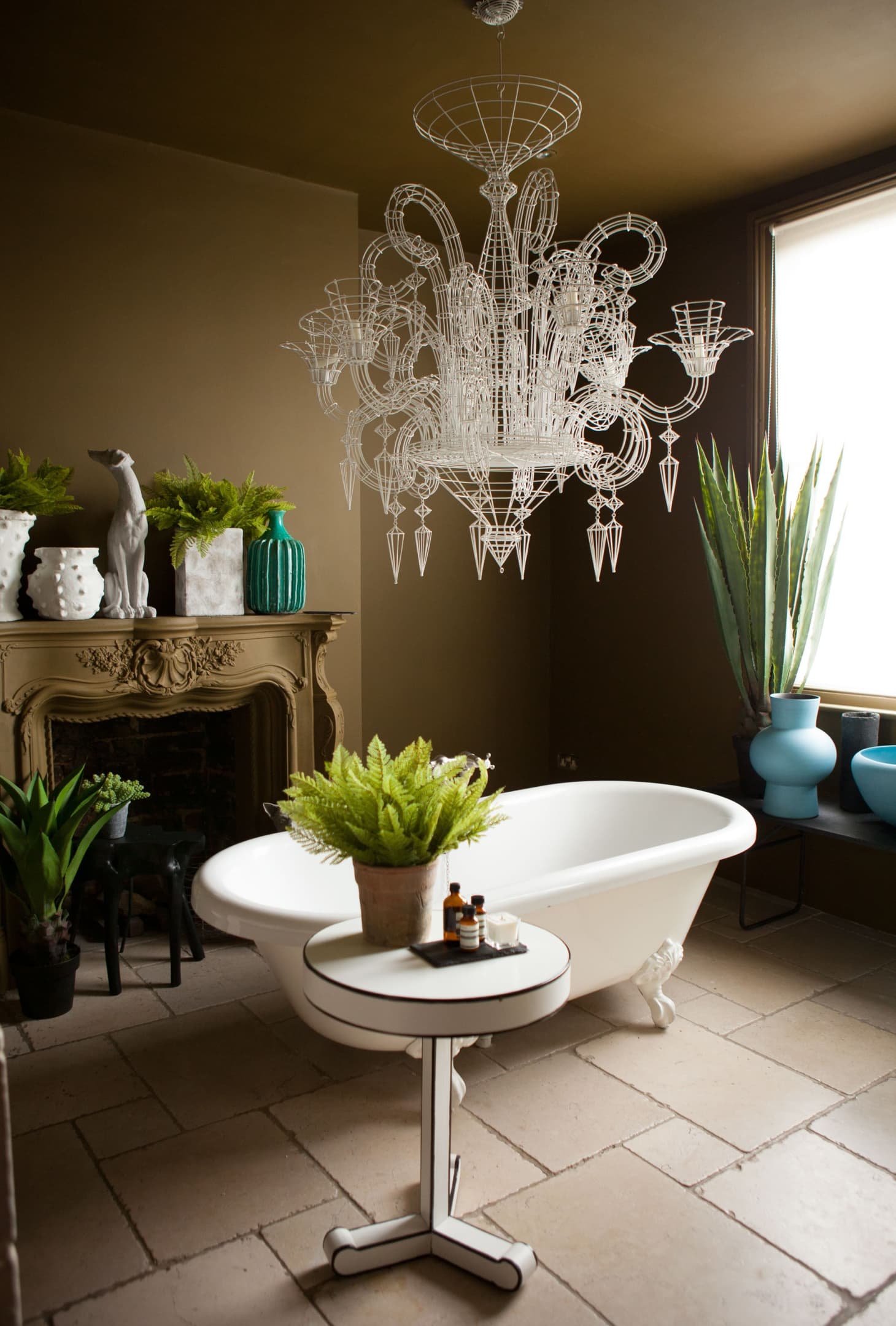 Tackling the Fifth Wall: How To Choose Ceiling Paint Color | Apartment ...
