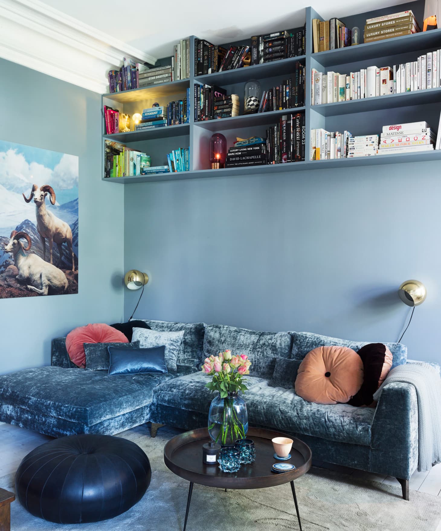 Monochromatic Spaces: Rooms Designed Using One Color | Apartment Therapy