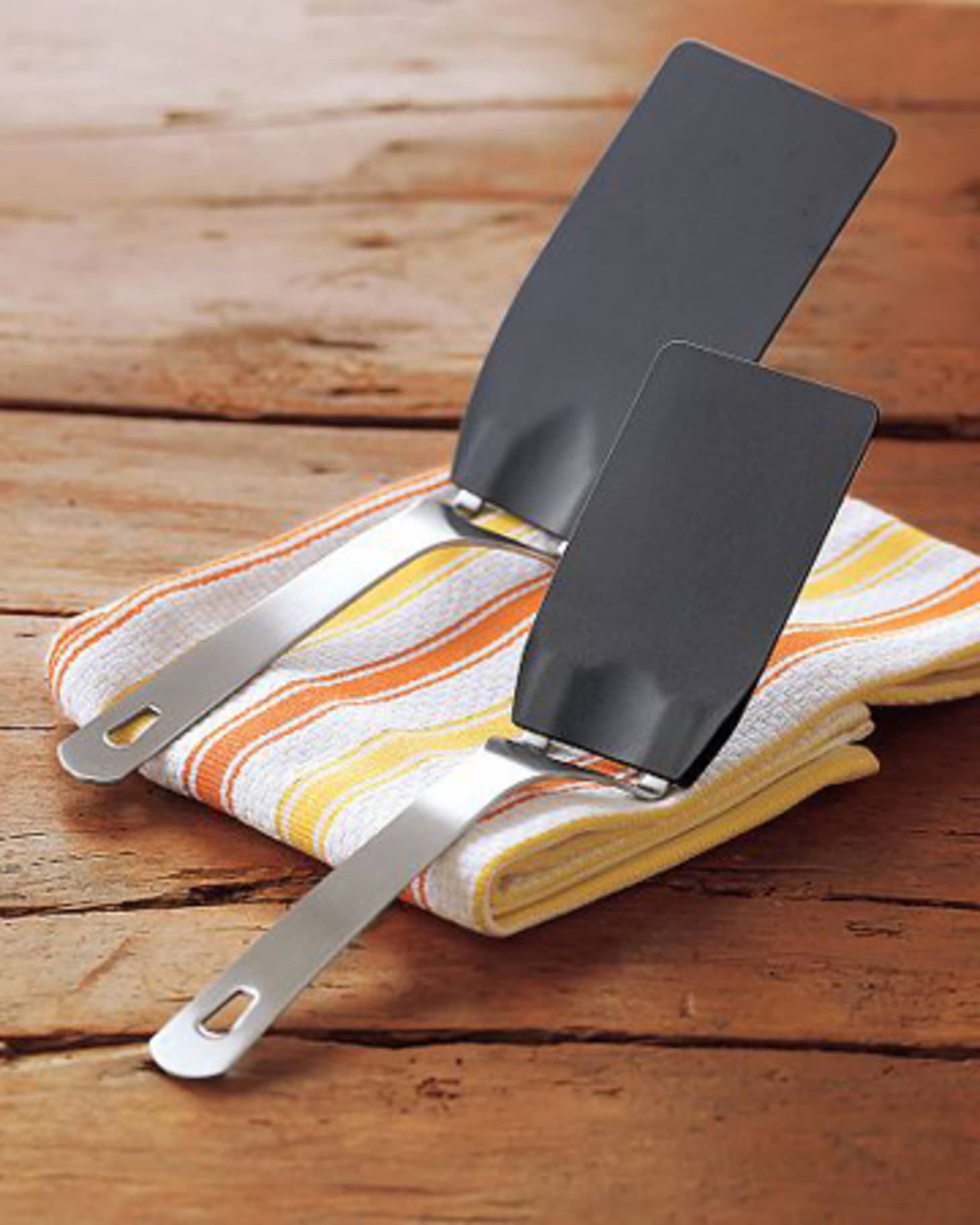 Our Favorite Spatulas: 5 Spatulas Are Better than 1 | Kitchn