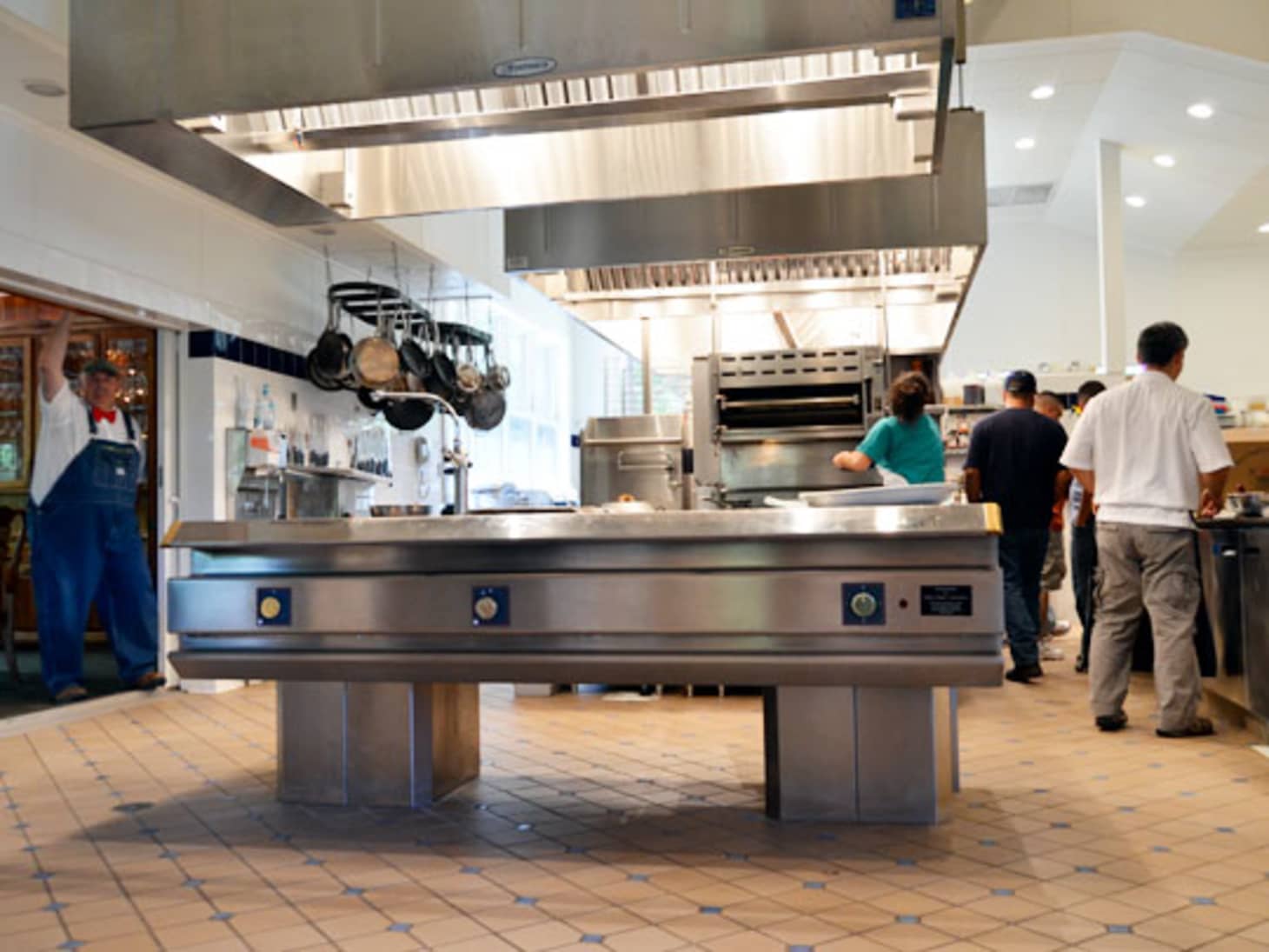 The Chef’s Garden: A Very Unusual Family Farm in Ohio | Kitchn