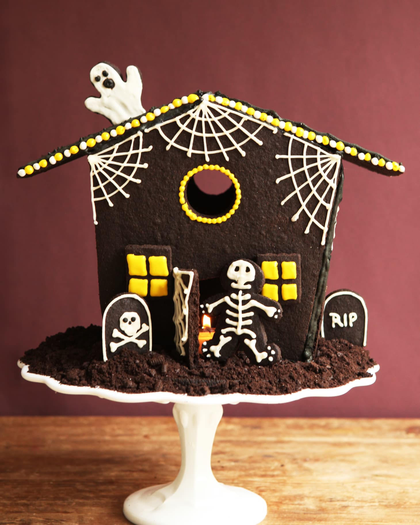 How To Make a Haunted Cookie House For Halloween | Kitchn