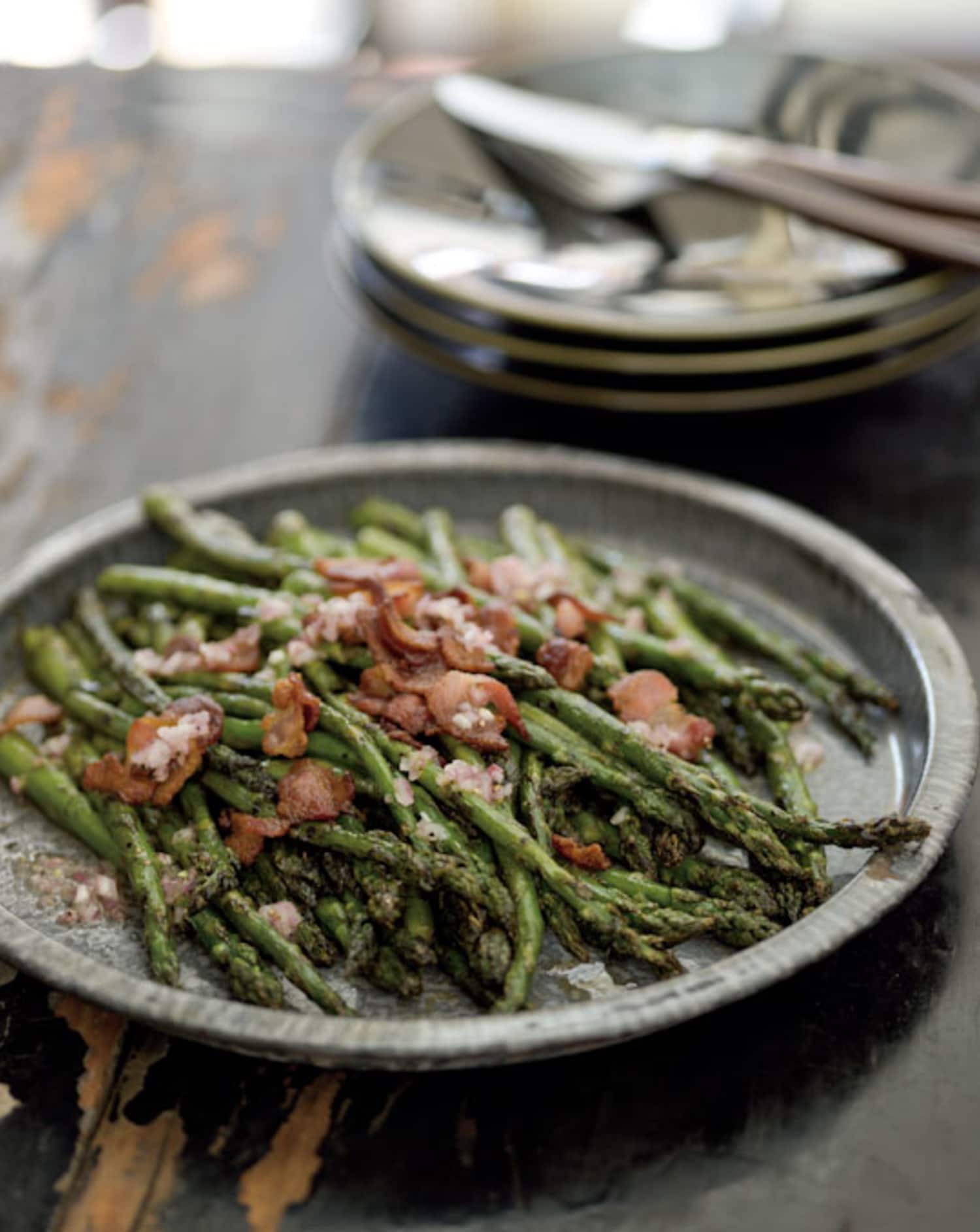 Spring Grilling Recipe: Grilled Asparagus with Bacon Vinaigrette | Kitchn