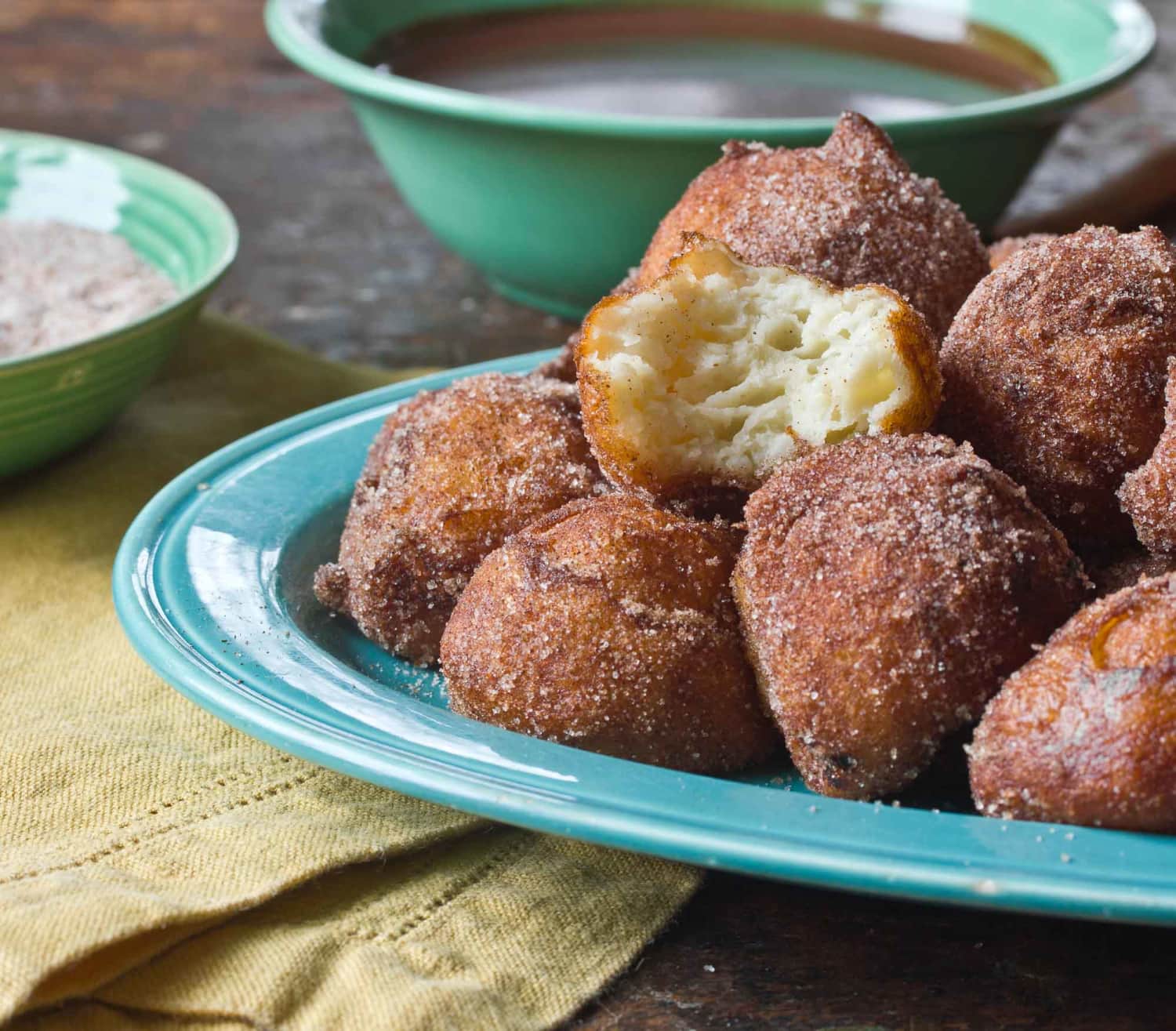 Dessert Recipe: Churros Balls With Warm Chocolate Dipping Sauce | Kitchn