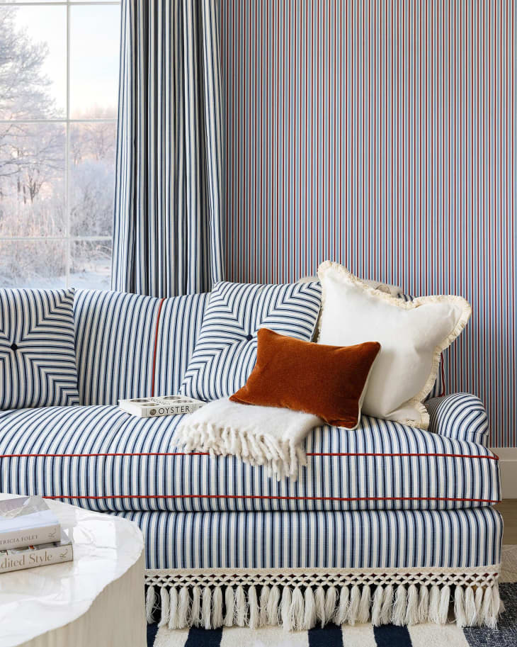 Our Guide to the English Roll Arm Sofa (Plus Our Best Picks ...