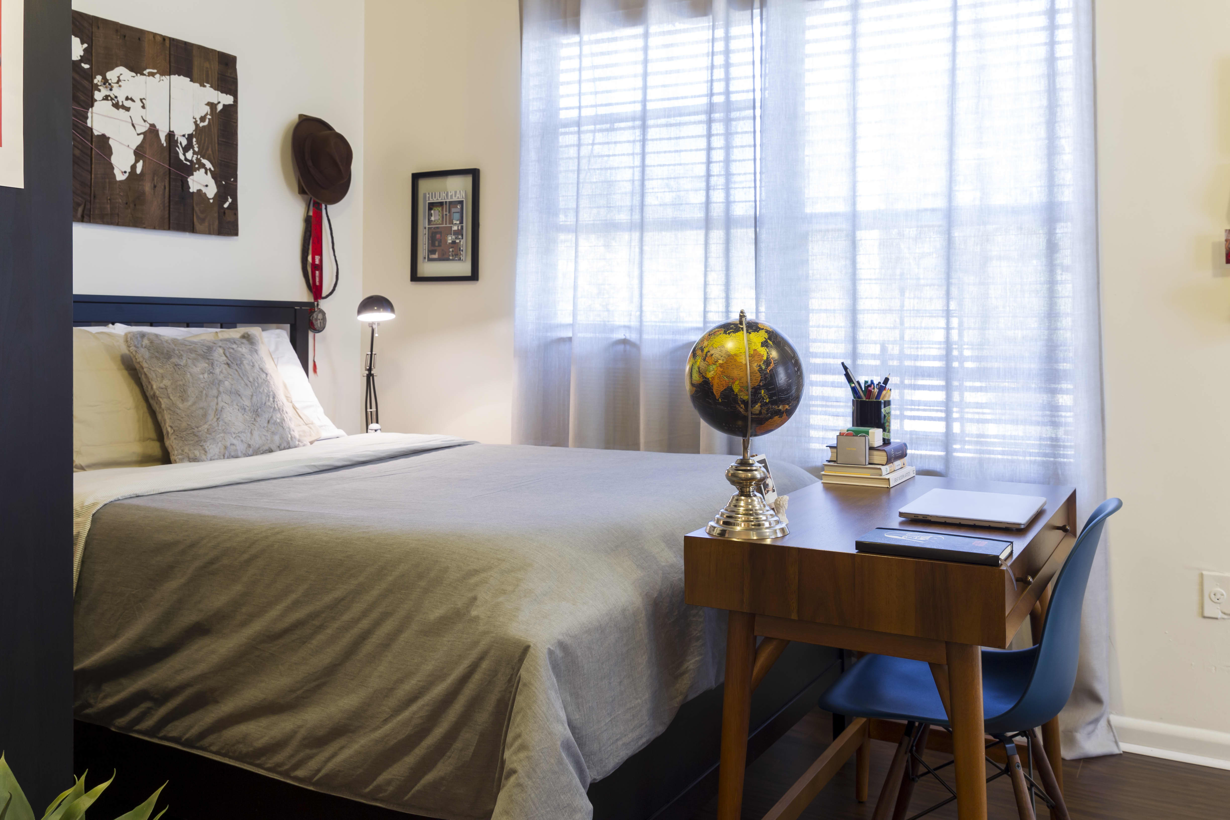 House Tour: A 365-Square-Foot Miami Studio | Apartment Therapy