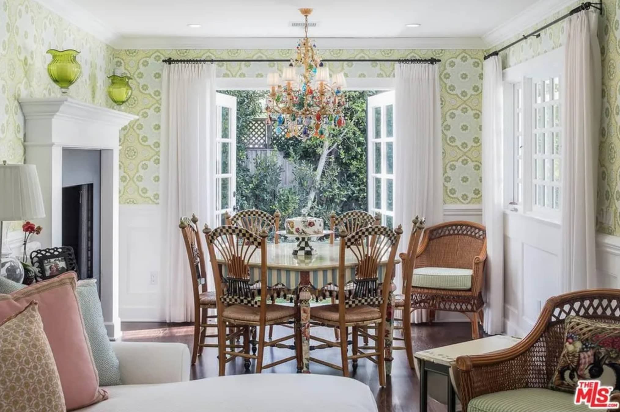 Emma Stone Beverly Hills Home Photos | Apartment Therapy