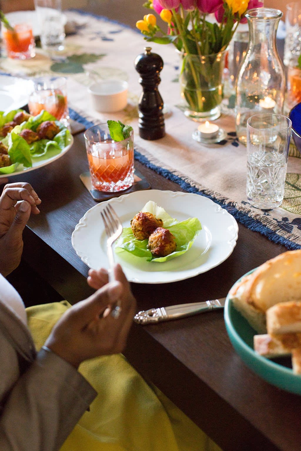 How We Hosted a Simple Sunday Dinner Party with a Little Help from The ...