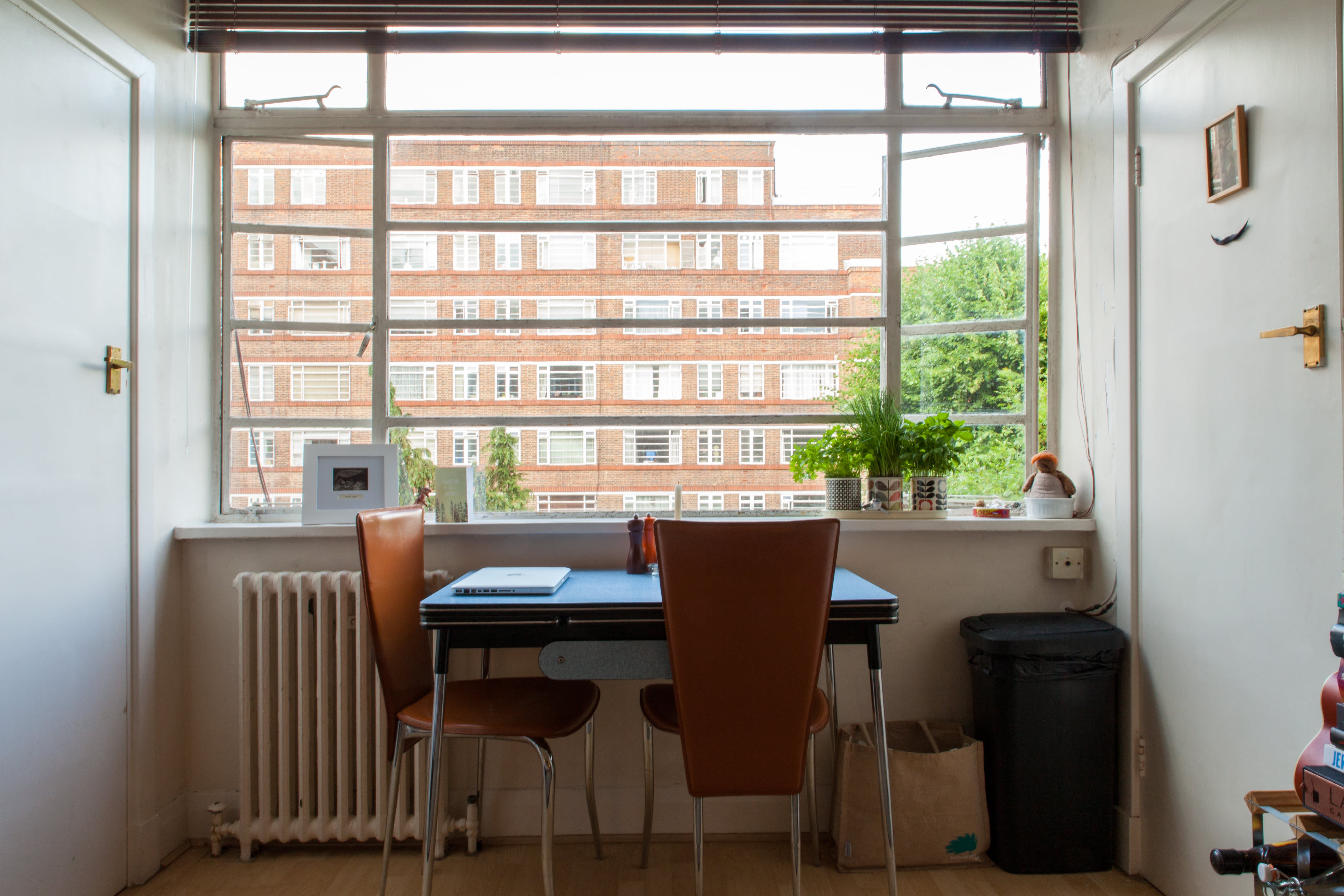 House Tour: A 270 Square Foot London Studio Apartment | Apartment Therapy