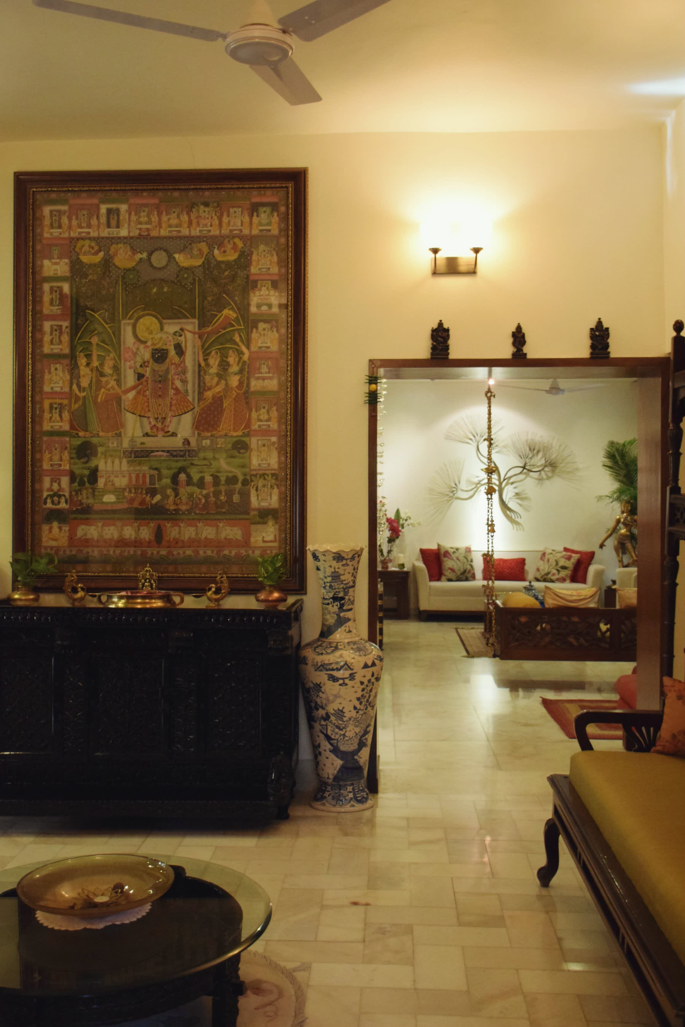 House Tour: A Mix of Old and New in India | Apartment Therapy