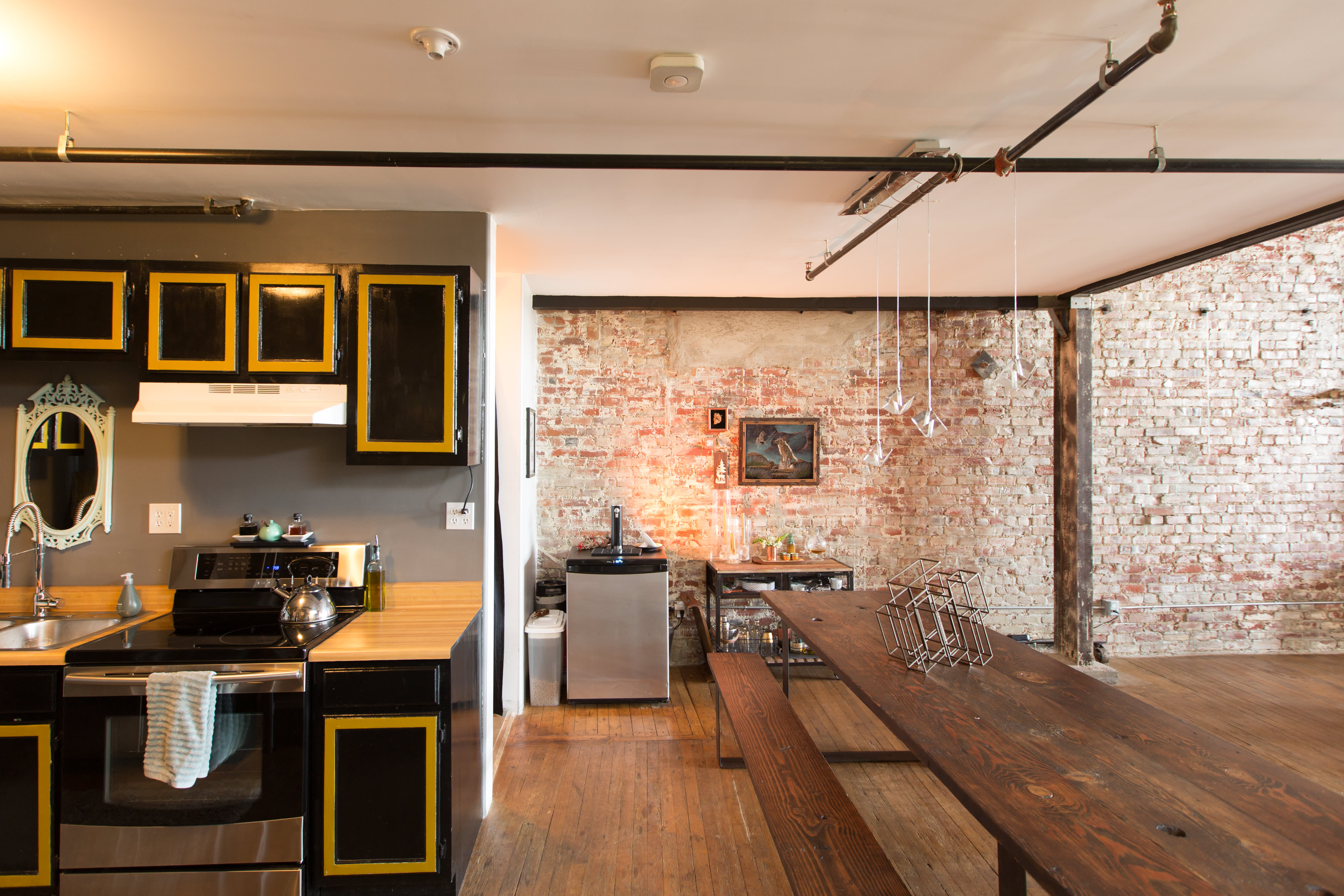 House Tour: A Bold, Brick Loft in Downtown LA | Apartment Therapy