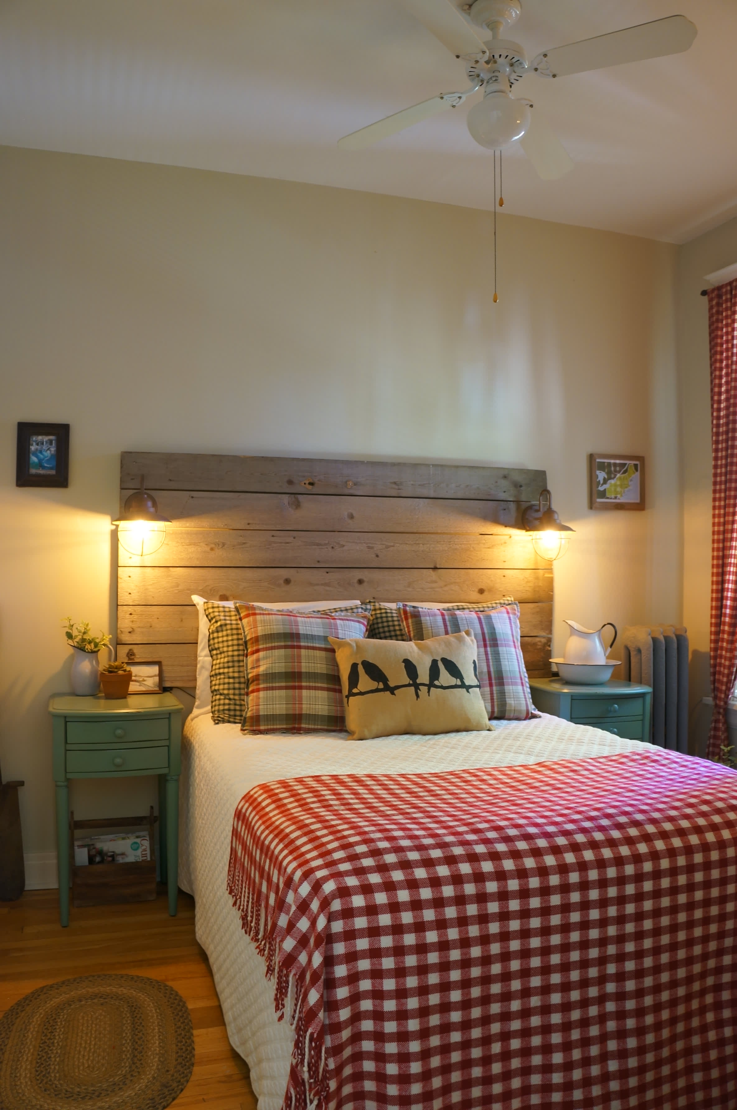 House Tour: Cozy Farmhouse Style, Evolved | Apartment Therapy