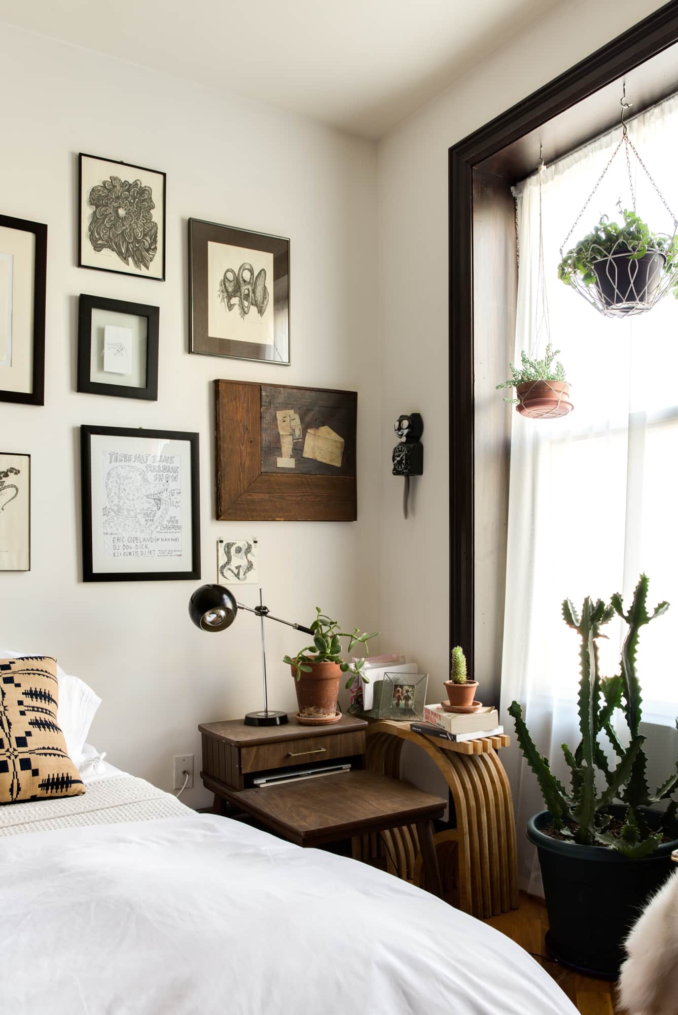 House Tour: A 280 Square Foot Brooklyn Studio Apartment | Apartment Therapy