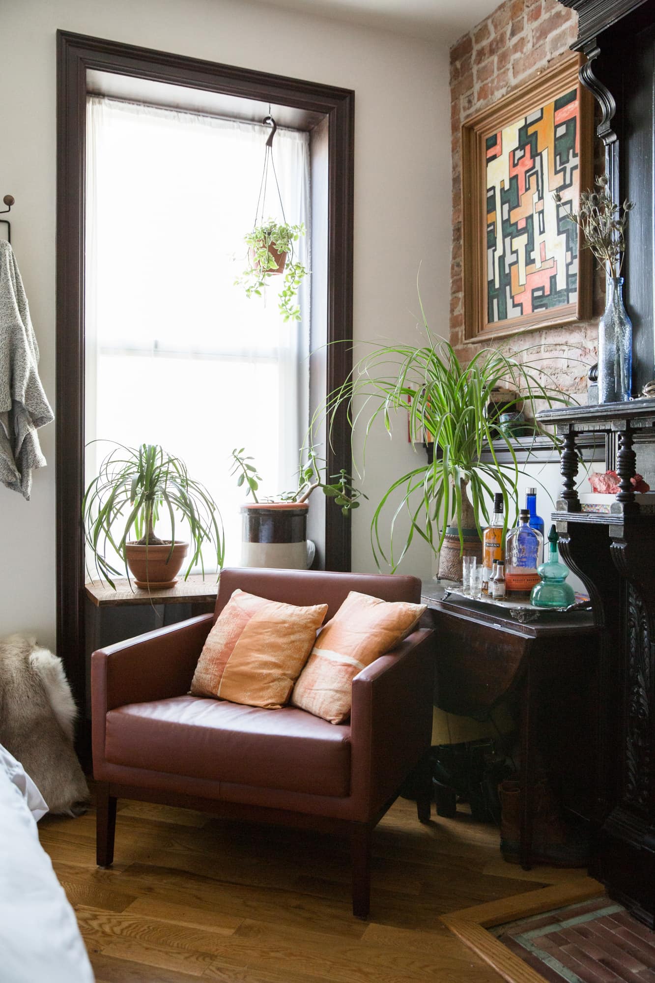 House Tour: A 280 Square Foot Brooklyn Studio Apartment | Apartment Therapy