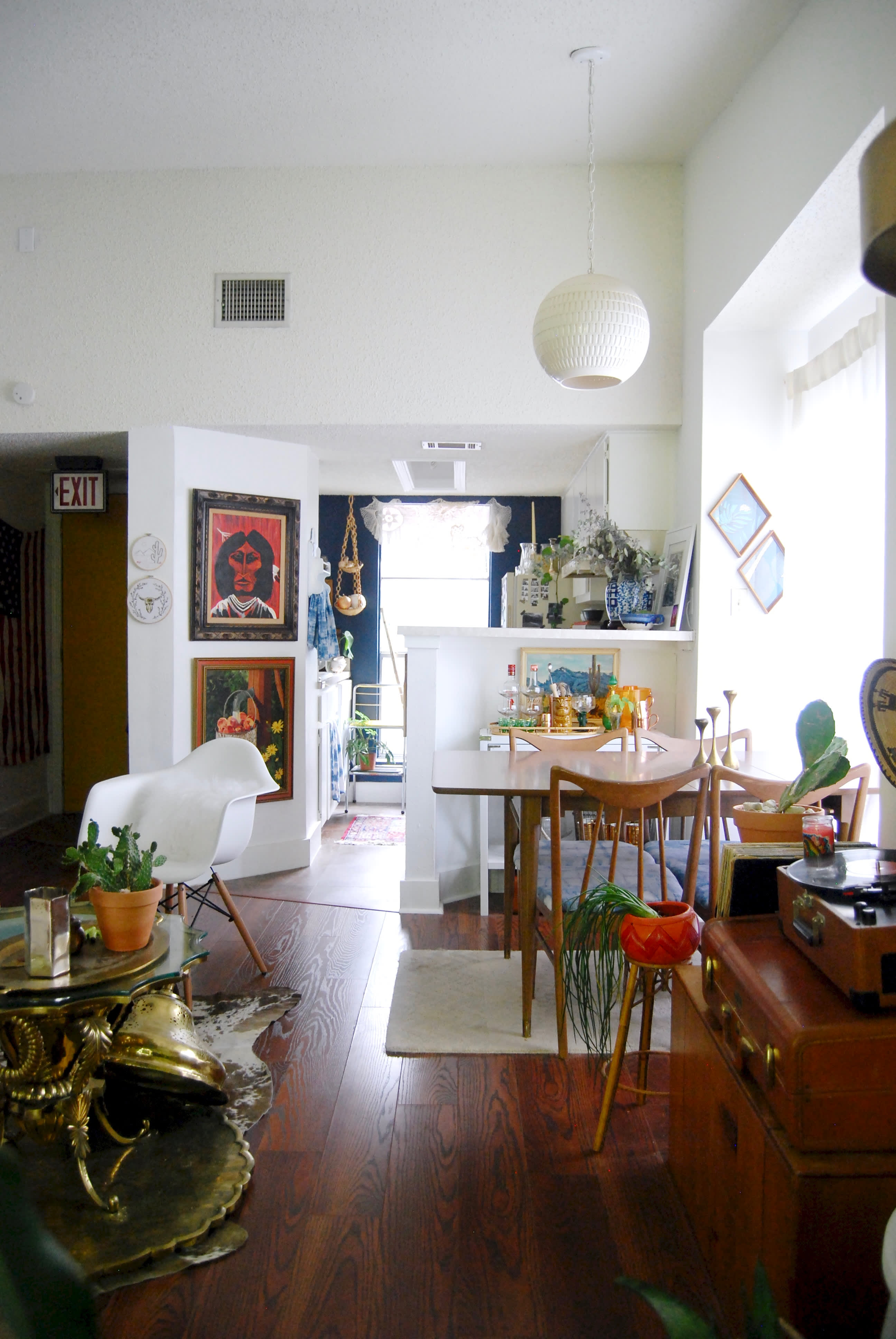 House Tour: A Southwestern Shabby Chic Austin Apartment | Apartment Therapy