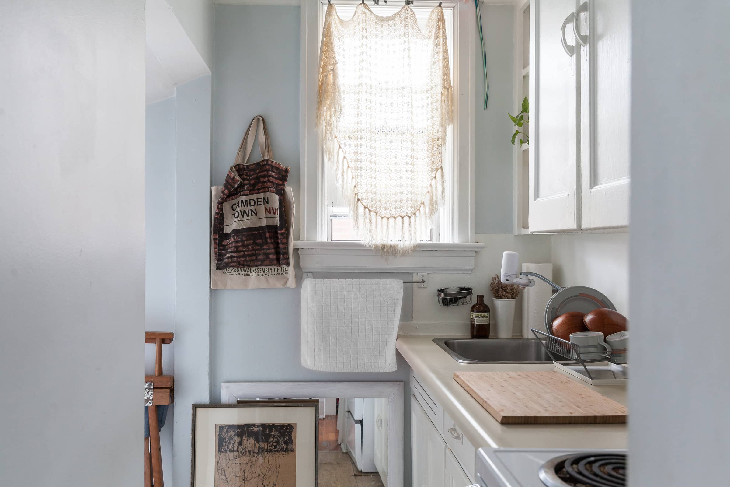 House Tour: A Tiny 190 Square Foot Studio in Toronto | Apartment Therapy