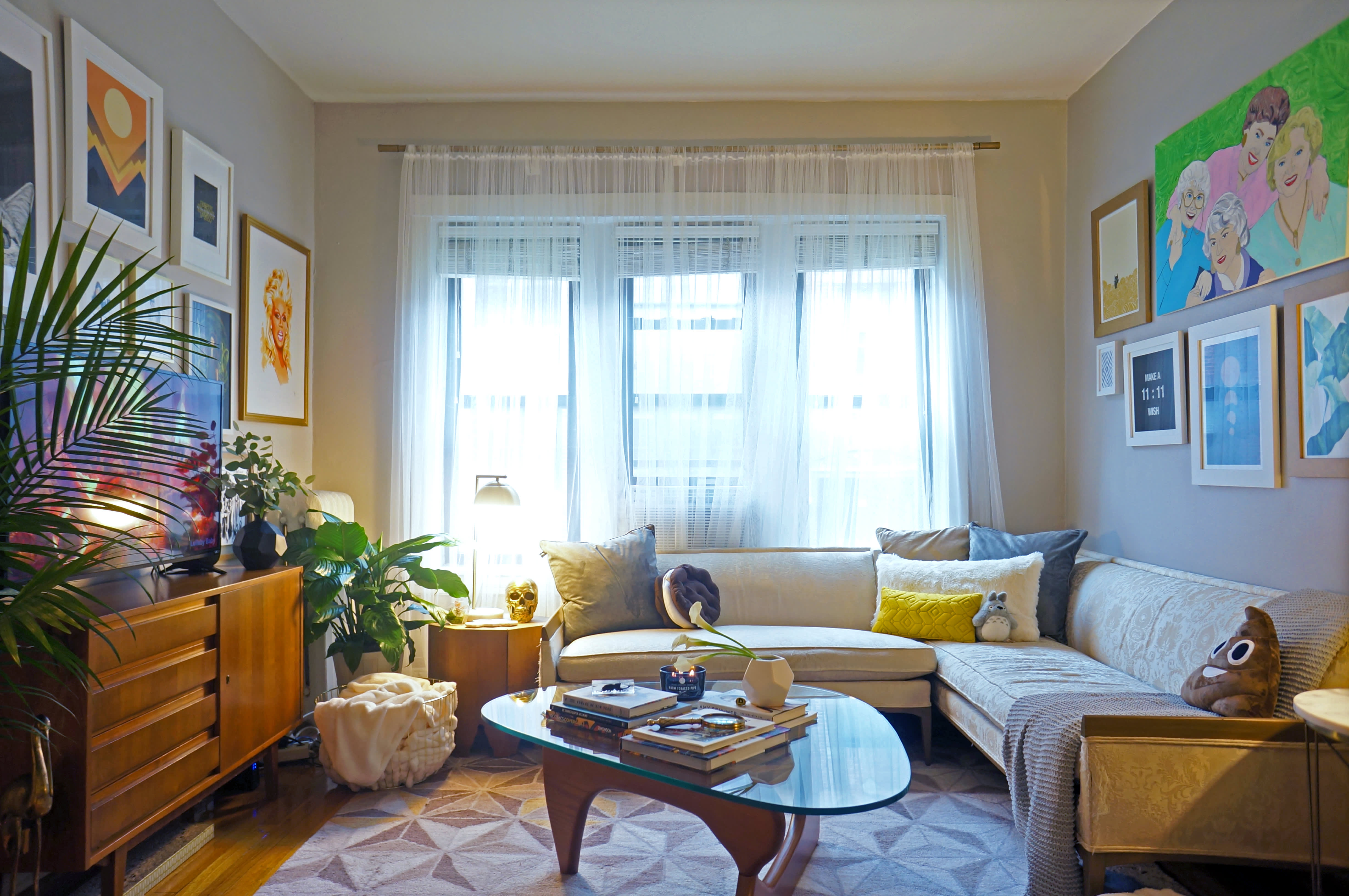 Small House Tour A 550 Square Foot Chicago Apartment Apartment Therapy