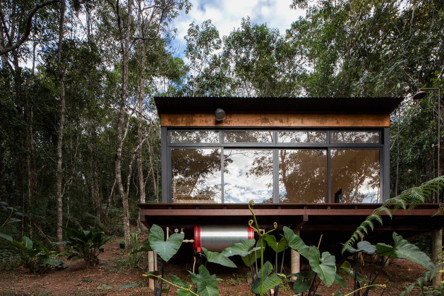 Tiny House Cabin Brazil Photos | Apartment Therapy