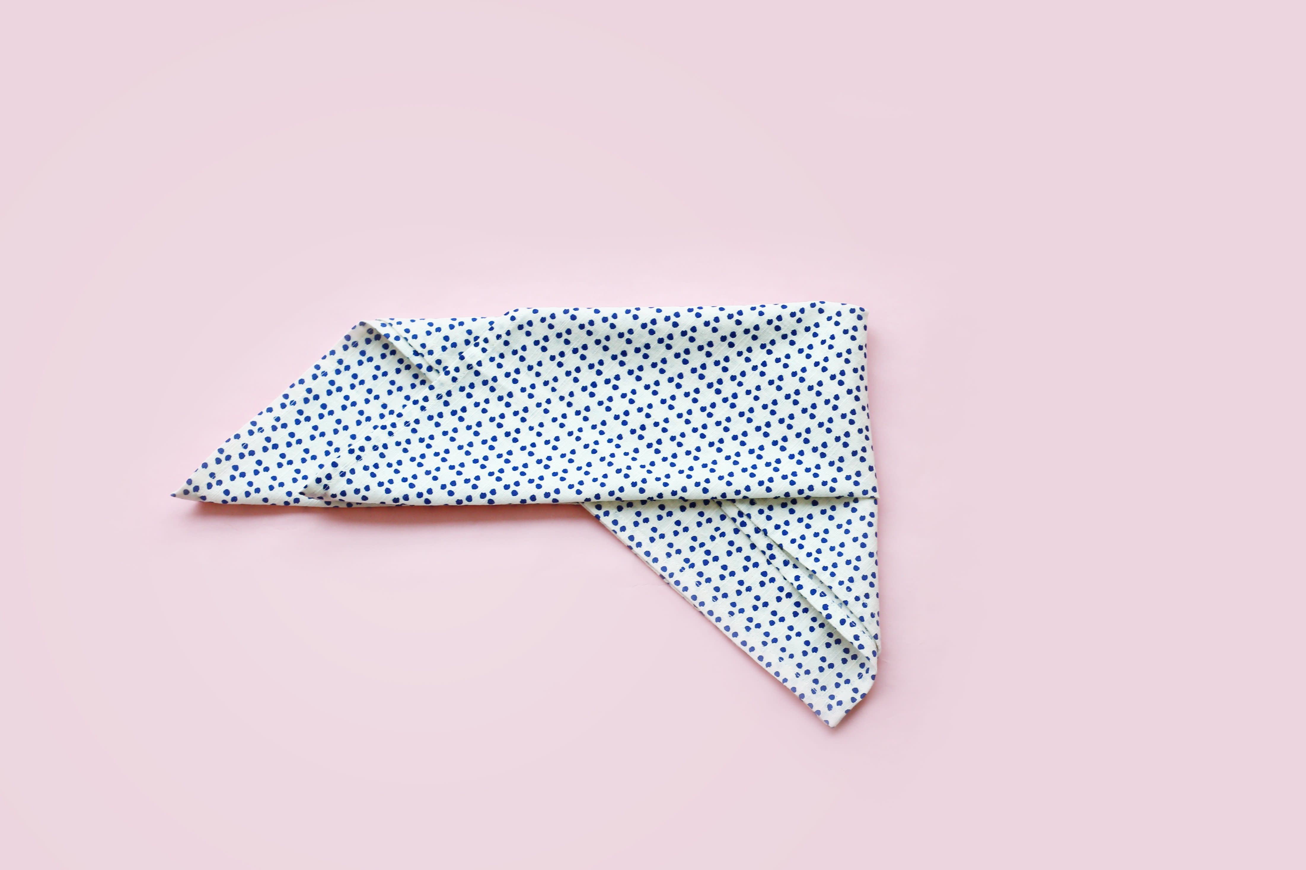 3 Modern Napkin-Folding Techniques Everyone Should Know | Kitchn