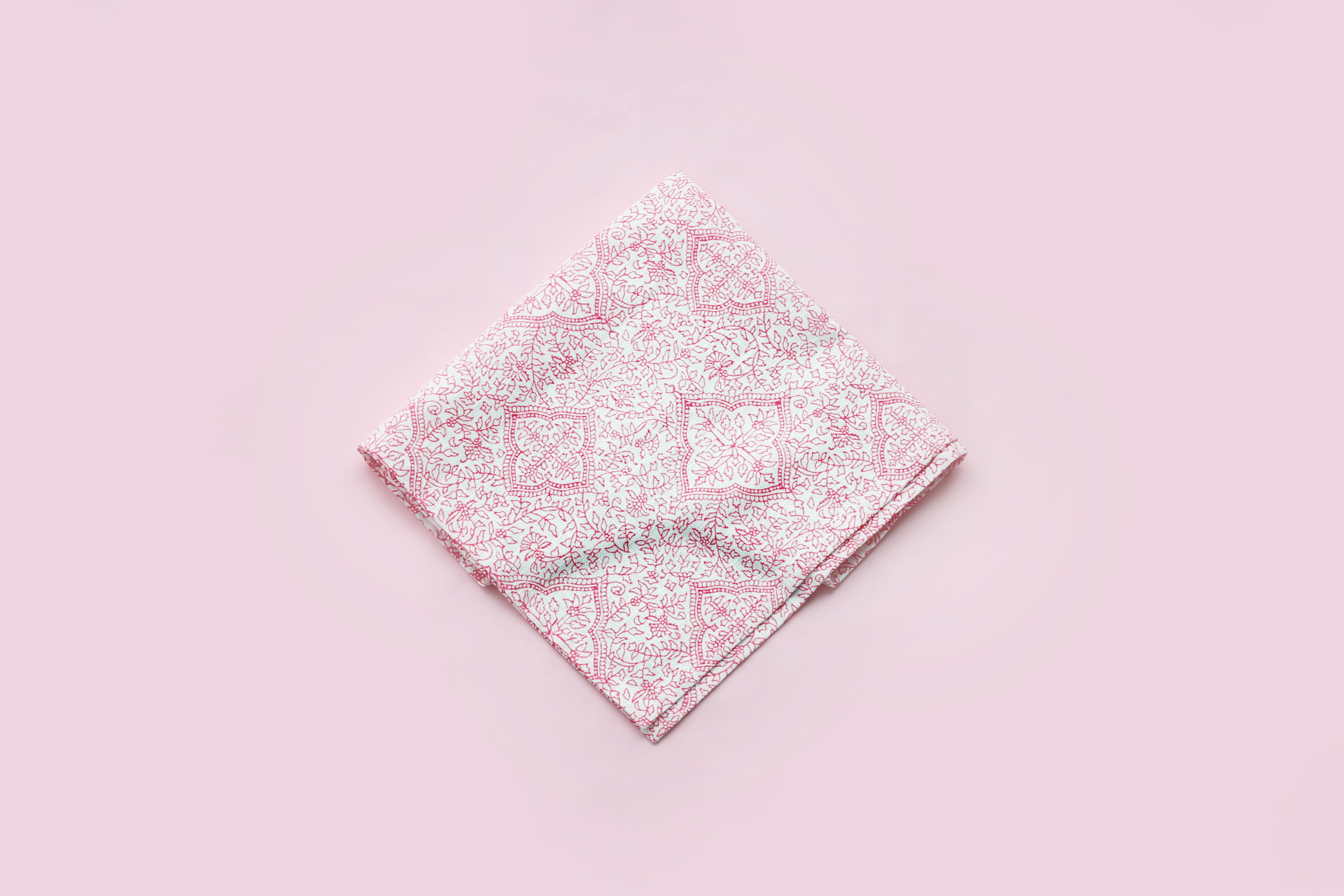 3 Modern Napkin-Folding Techniques Everyone Should Know | Kitchn