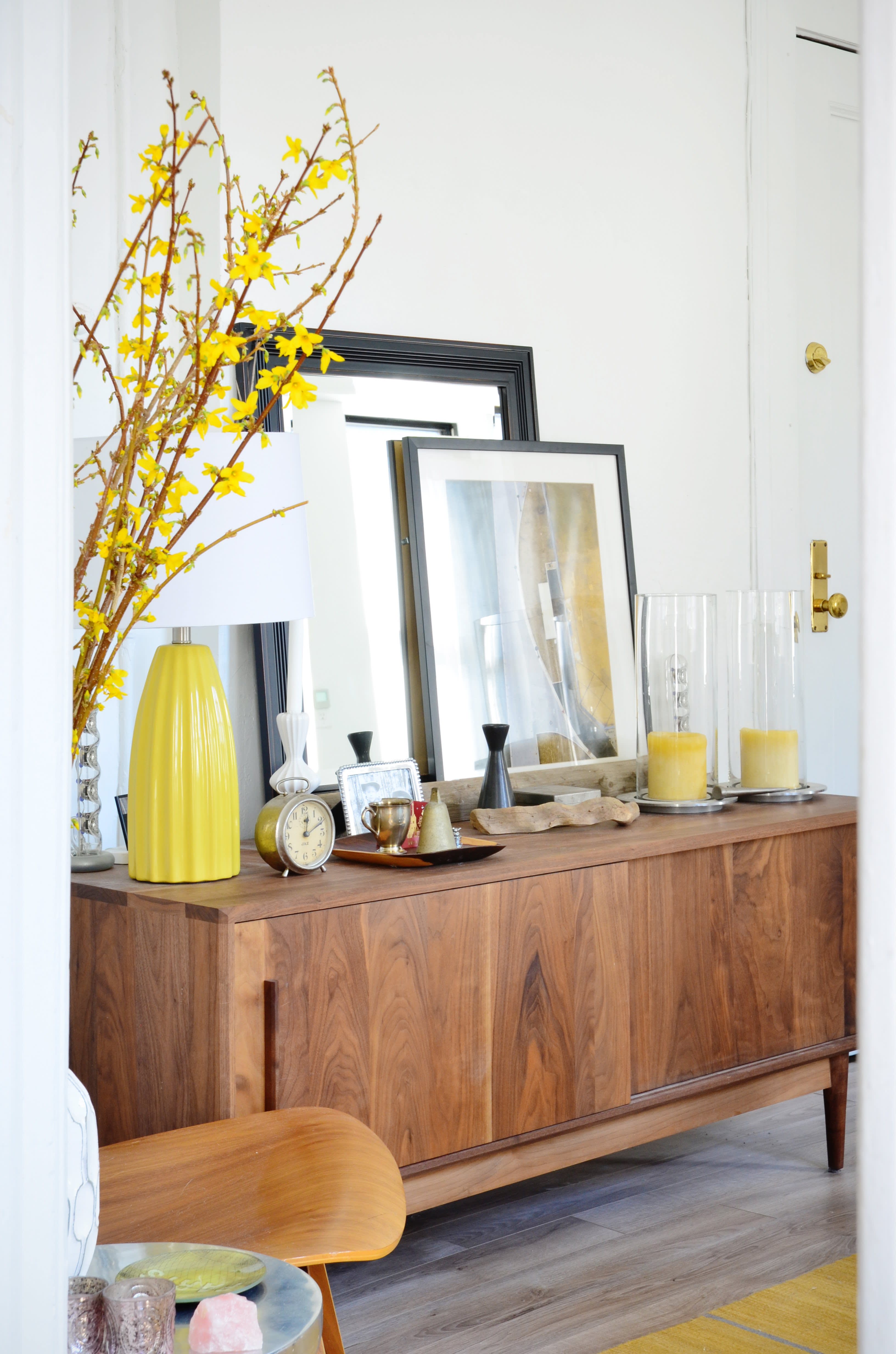 10 Colors to Complement Yellow | Apartment Therapy