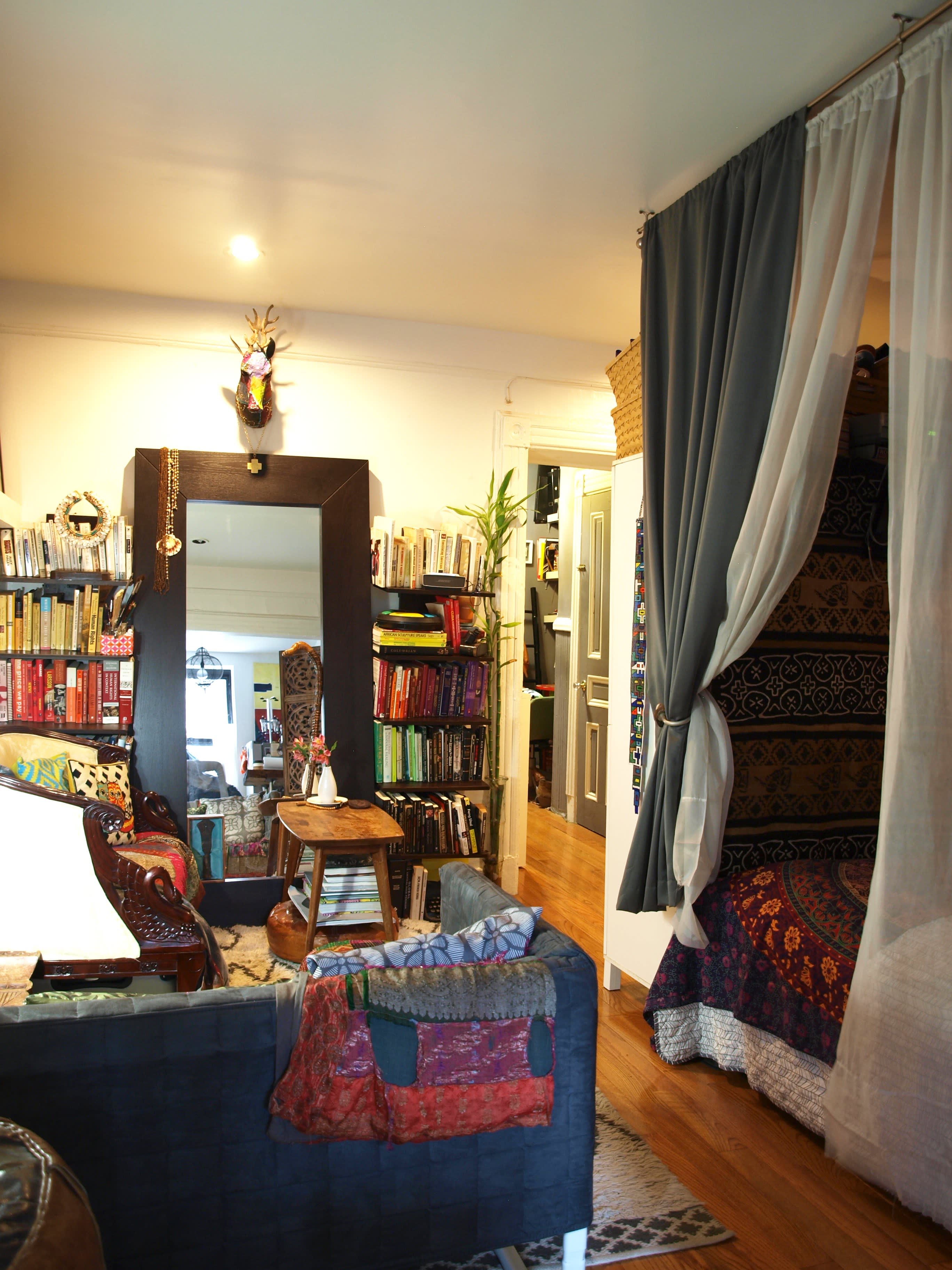 House Tour: A Well-Traveled Brooklyn Studio Apartment | Apartment Therapy