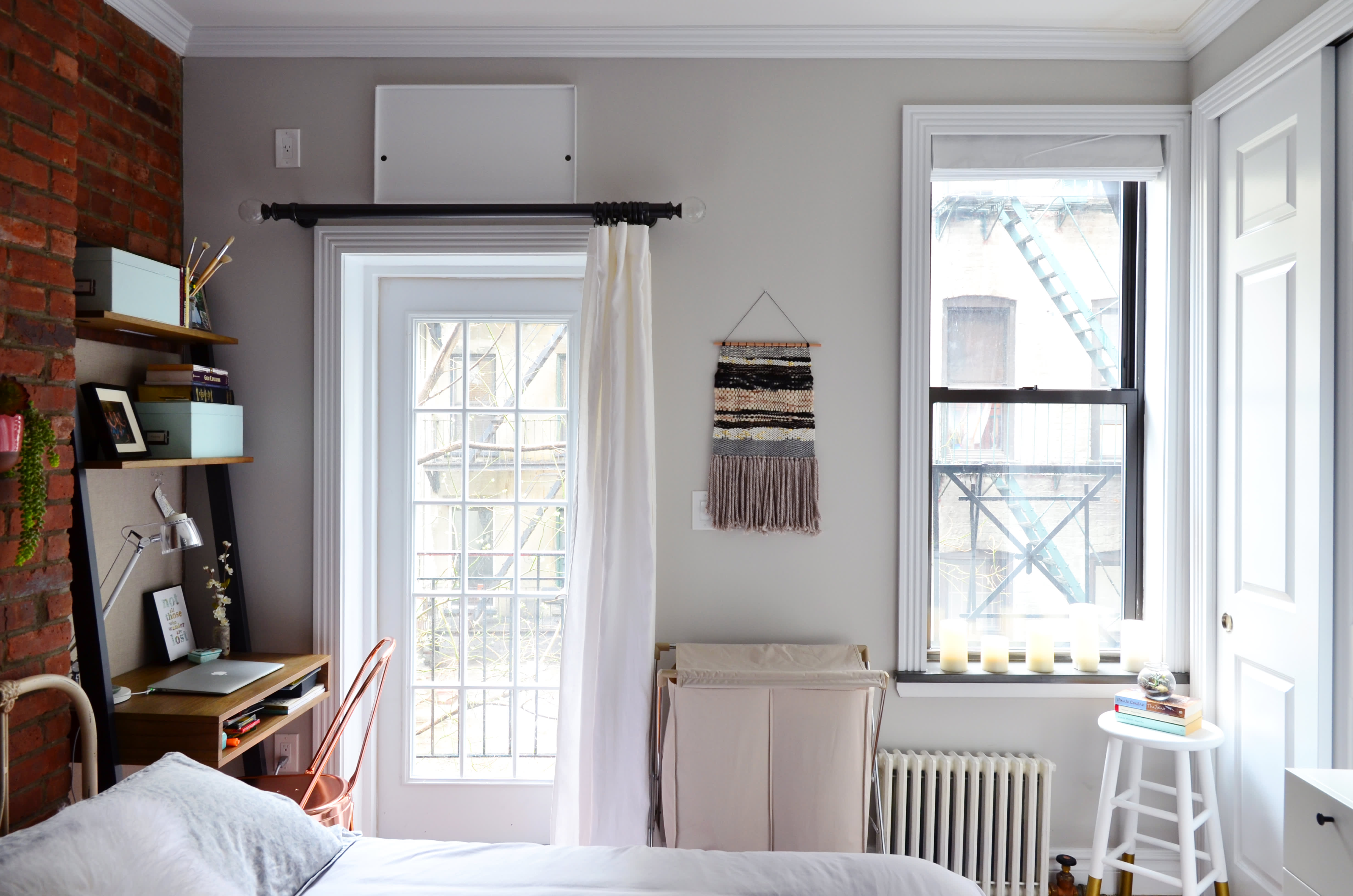 Video House Tour: A Super Small NYC Studio Apartment | Apartment Therapy