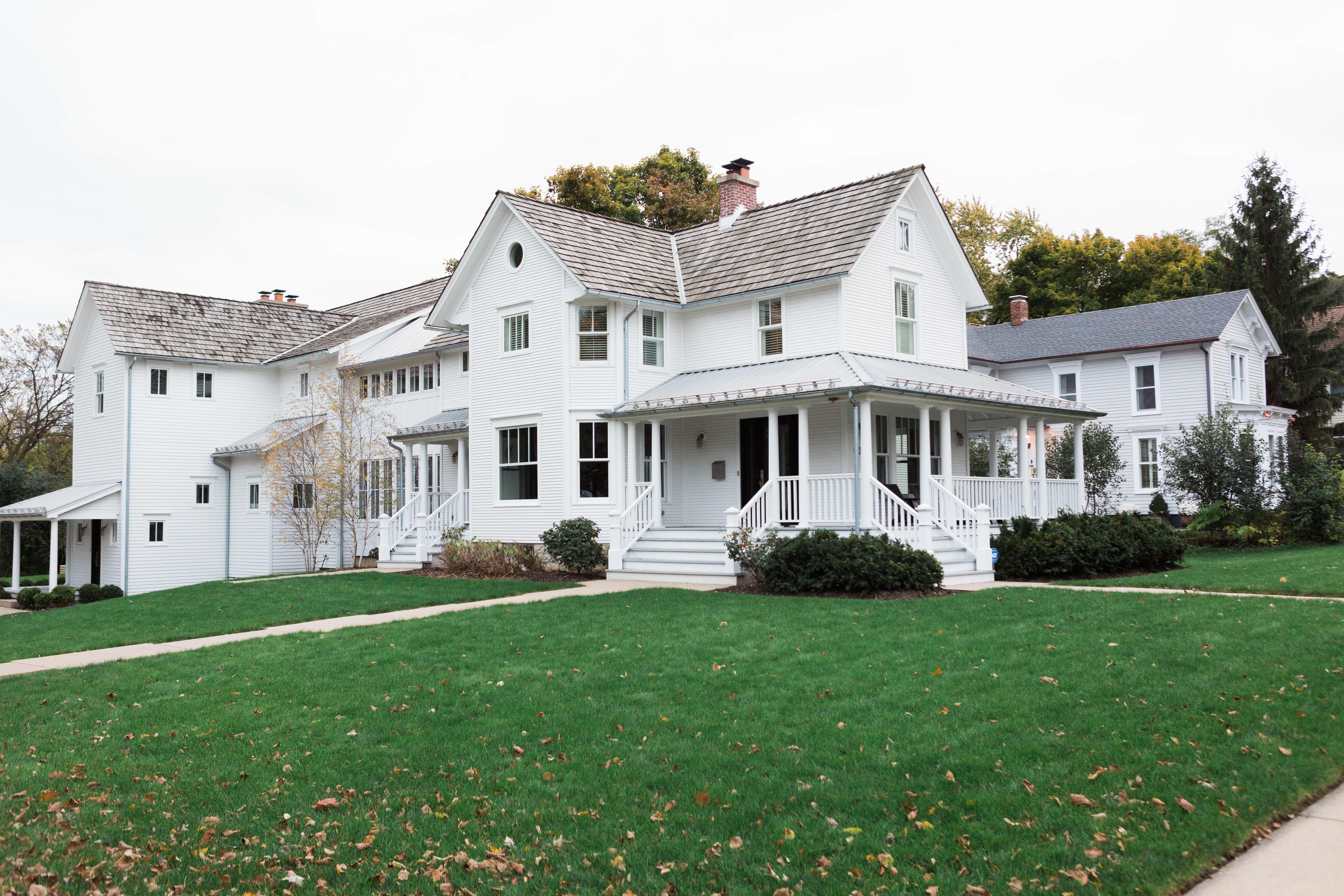 House Tour: A Modern Farmhouse-Style Historic Home | Apartment Therapy