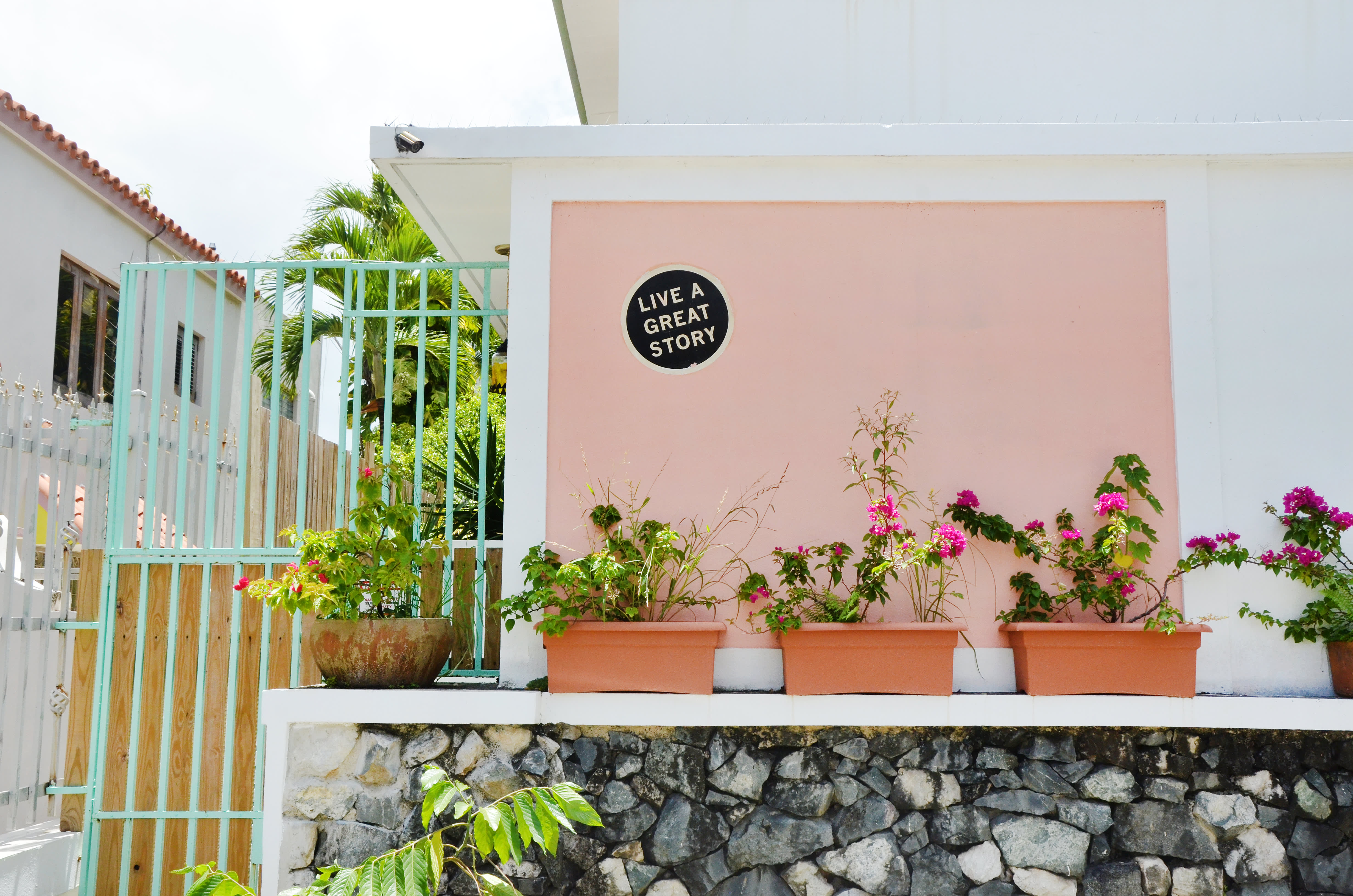House Tour: A Colorful Home in Puerto Rico | Apartment Therapy