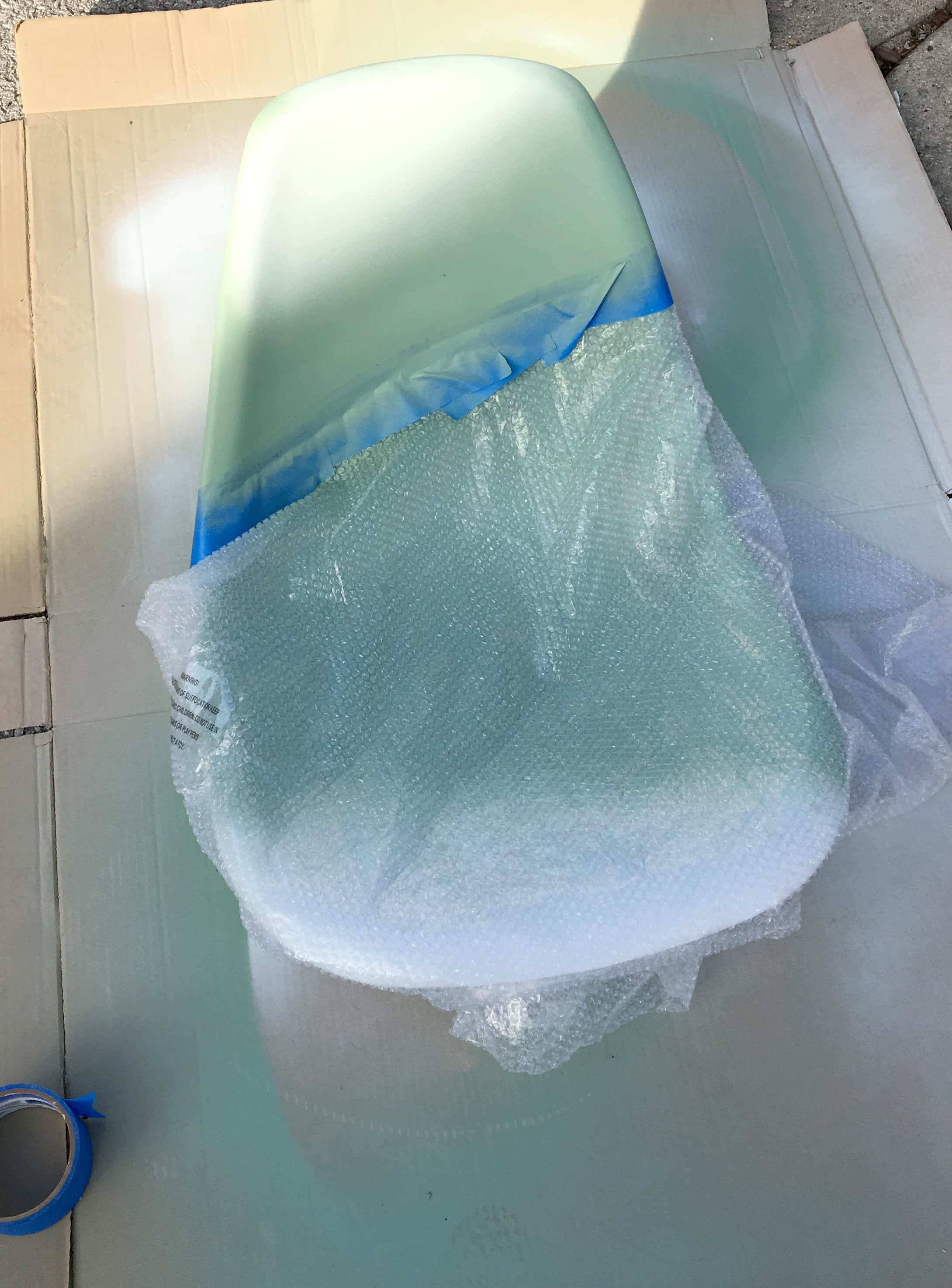 Learn How To Spray Paint Plastic the Right Way | Apartment Therapy