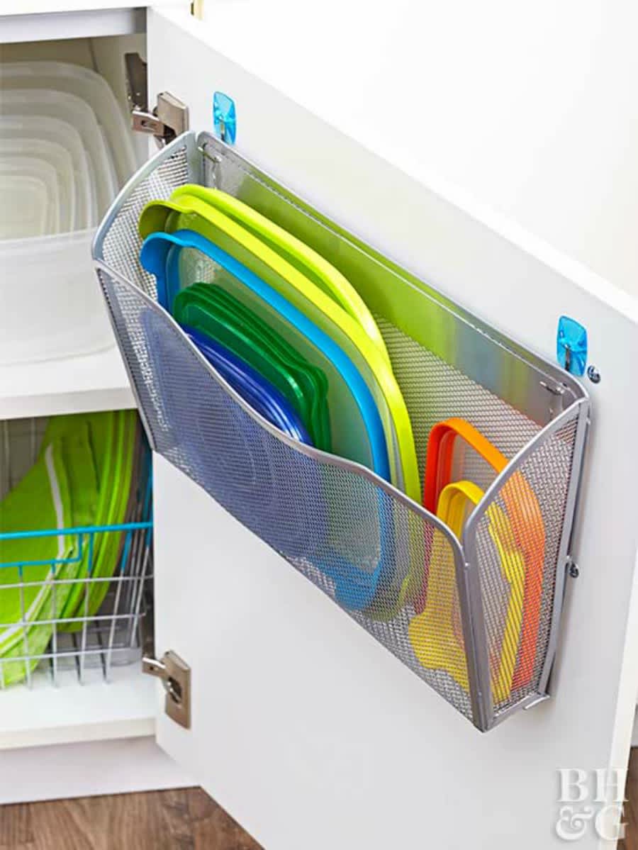 7 Clever Ways to Organize Tupperware and Food Storage Containers ...