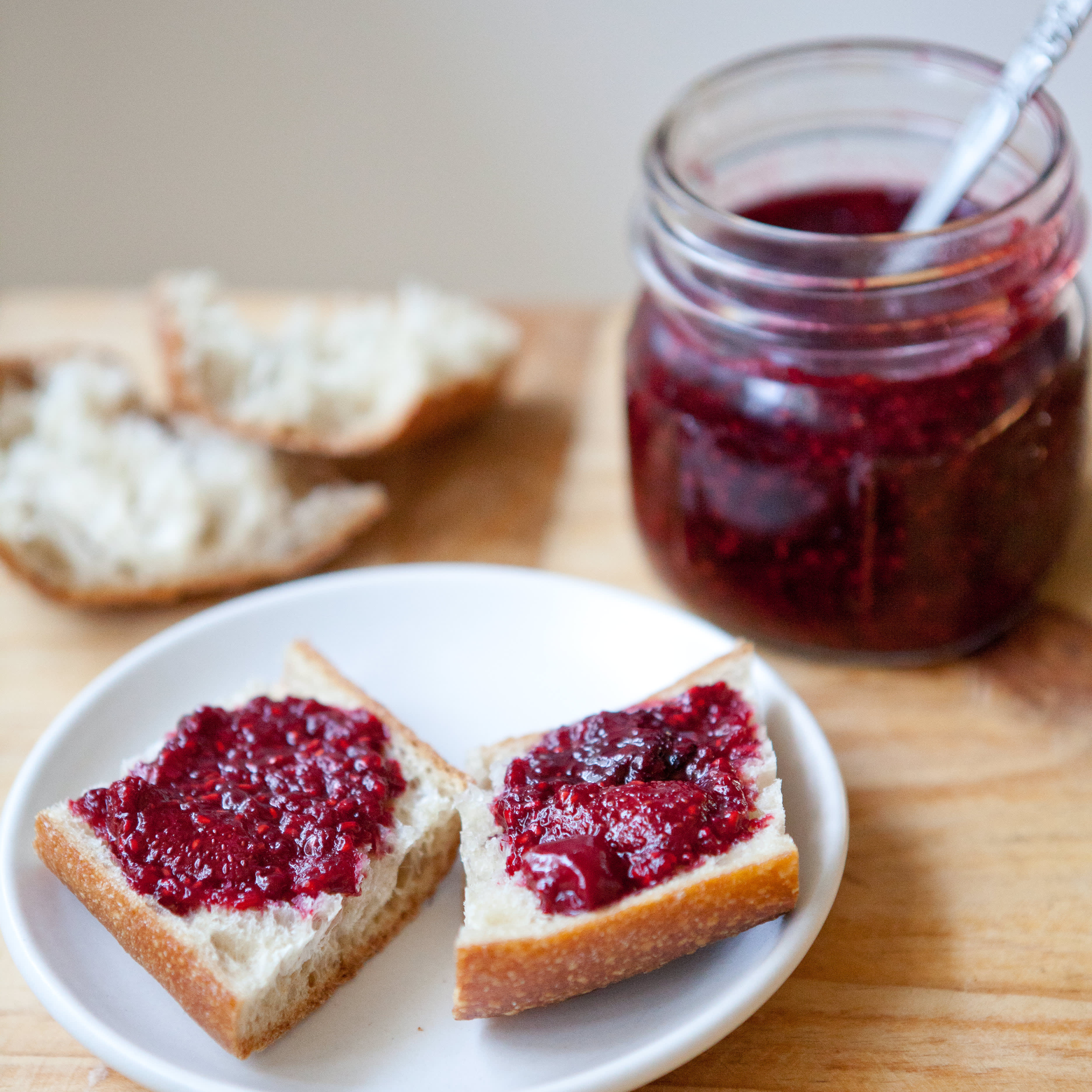 What’s The Difference Between Jam, Jelly, Conserves, Marmalade, & Fruit ... What’s The Difference Between Jam, Jelly, Conserves, Marmalade, & Fruit ...