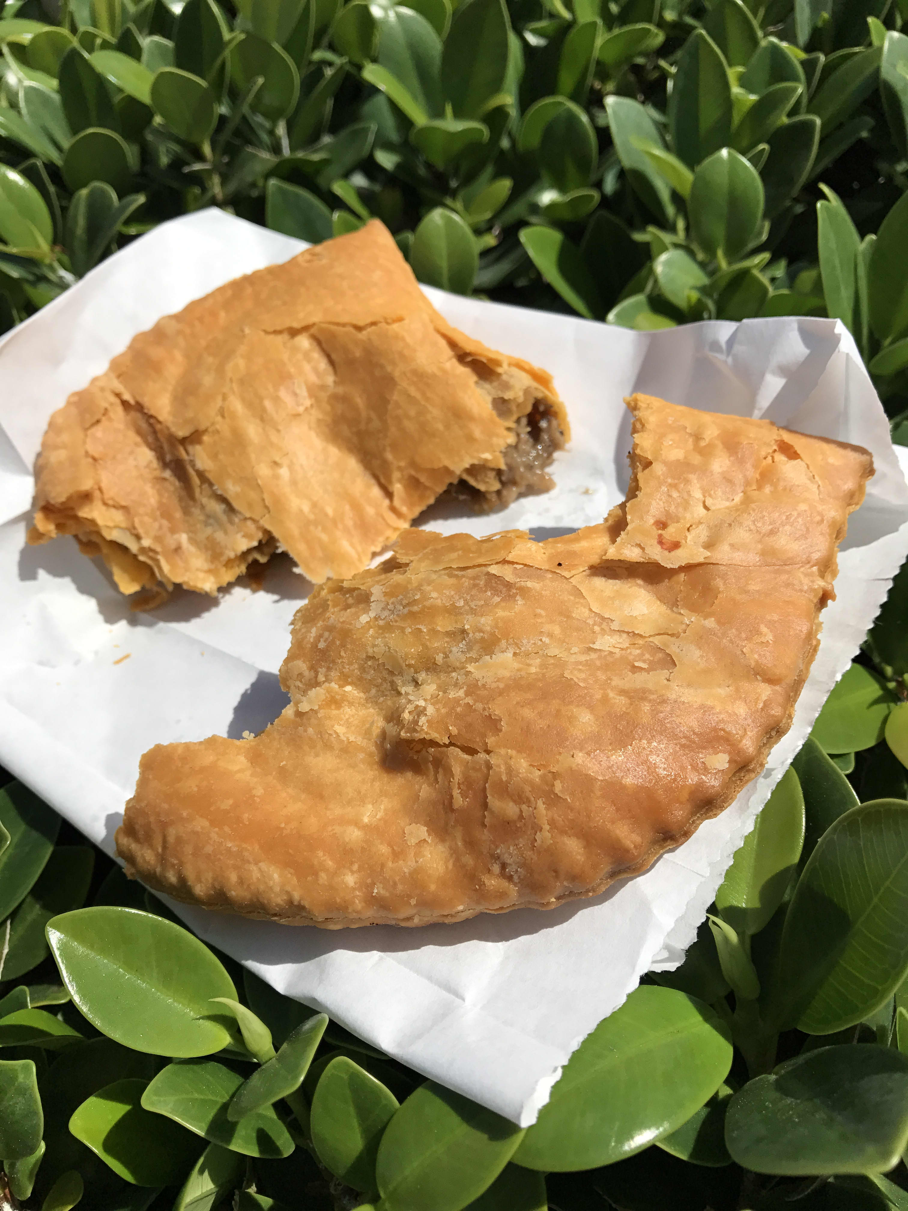 Where to Eat & Drink in Grand Cayman | Kitchn