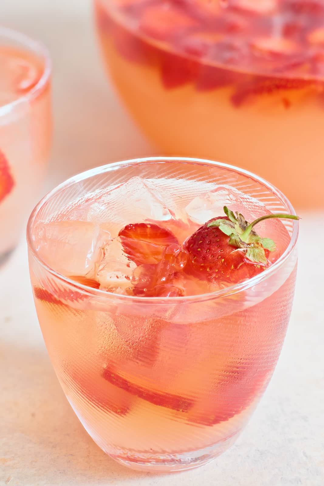 Recipe Spiked Strawberry Lemonade Kitchn