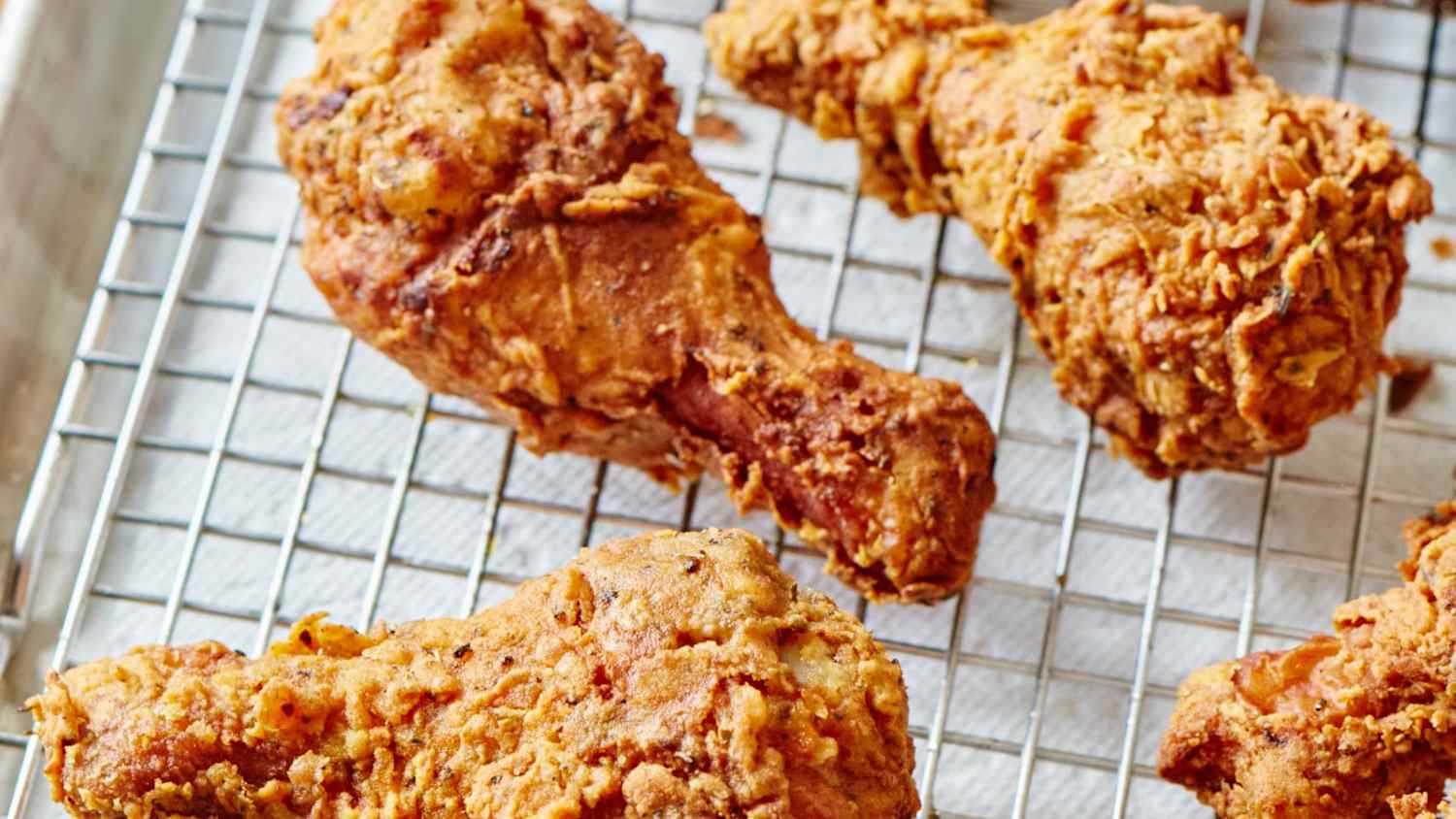 How To Make Crispy, Juicy Fried Chicken (That'S Better Than Kfc ...