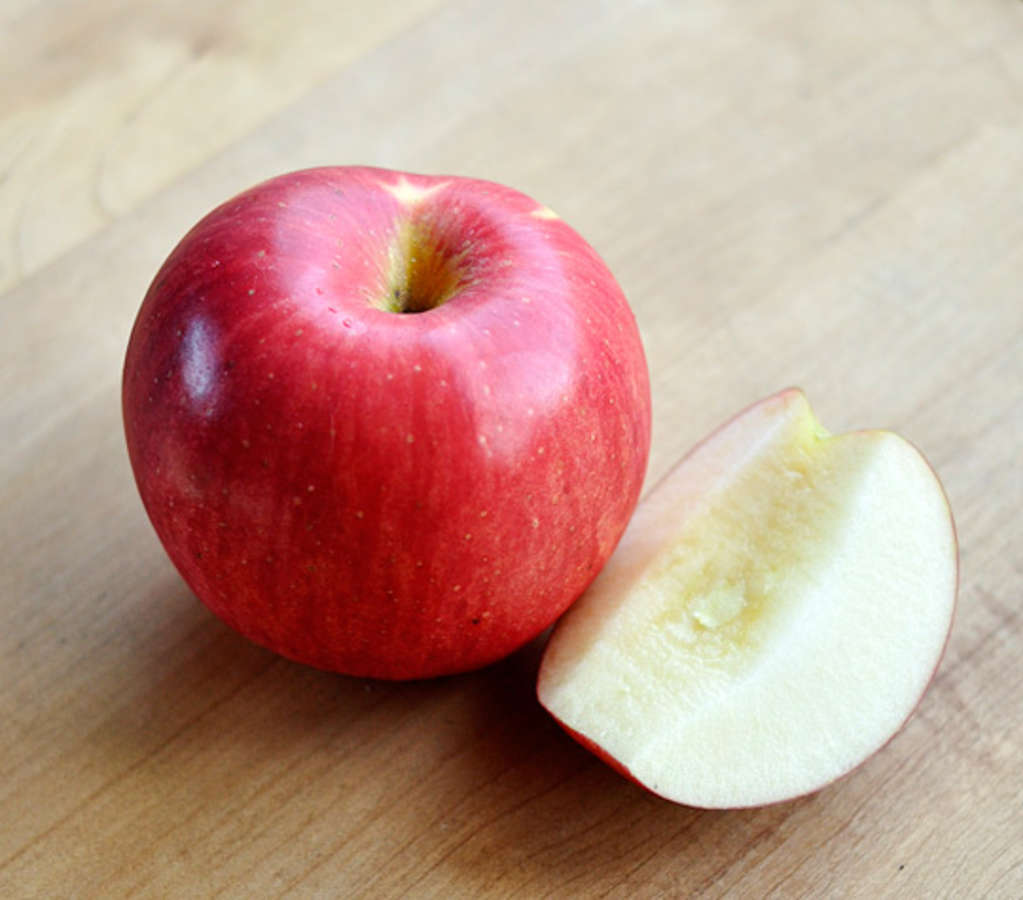 An Apple-Lover's Apple: The Lady Alice | Kitchn