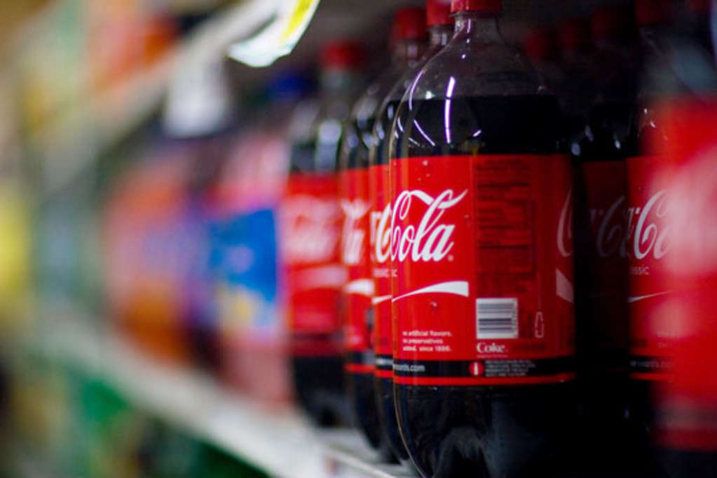 Food Science: Why Carbonated Soda Explodes When Shaken | Kitchn