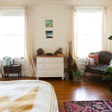 House Tour: Cozy and Warm Living Quarters in California | Apartment Therapy