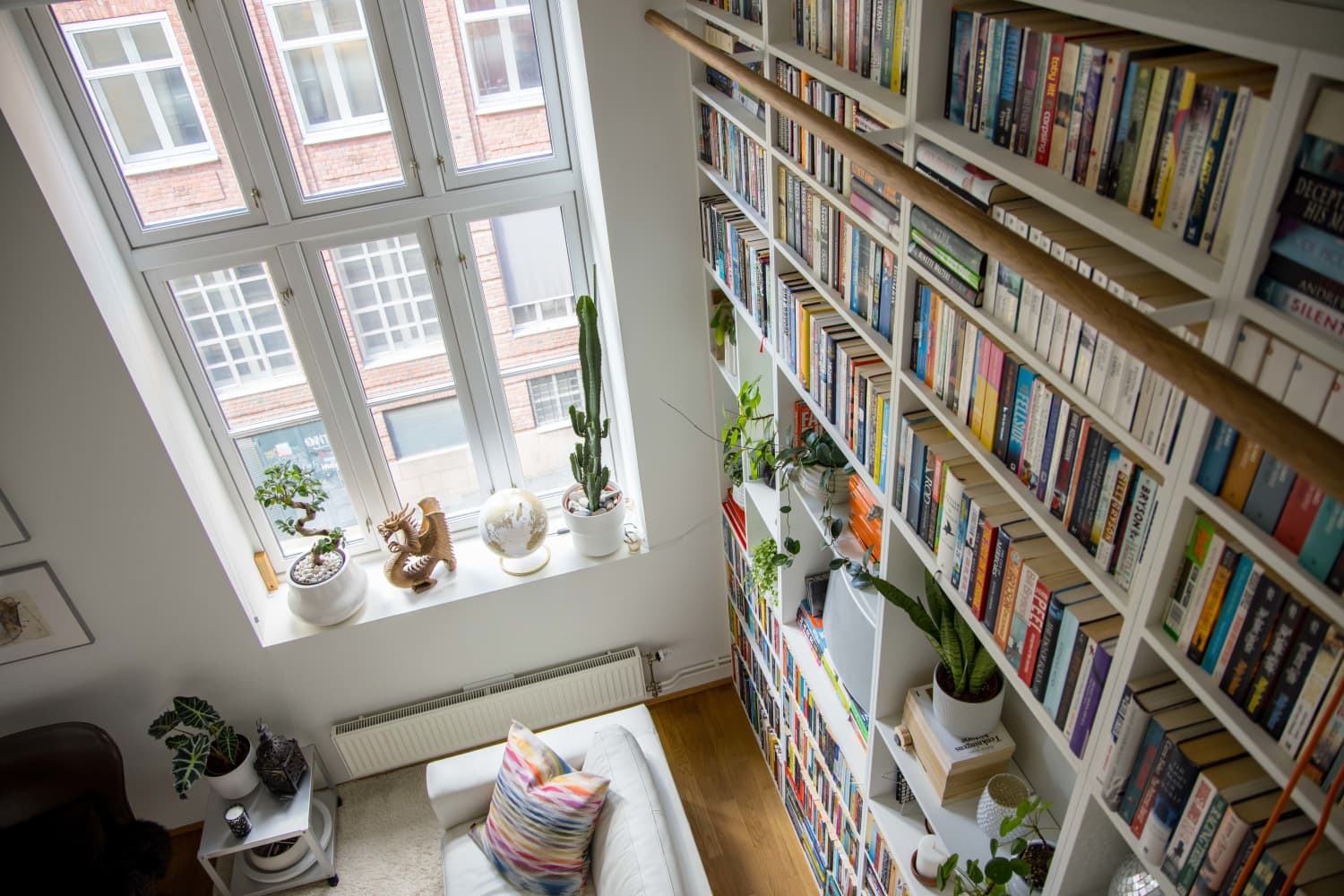 Norway Home With 1,000 Books, 100 Plants and Lofted Bedroom | Apartment ...