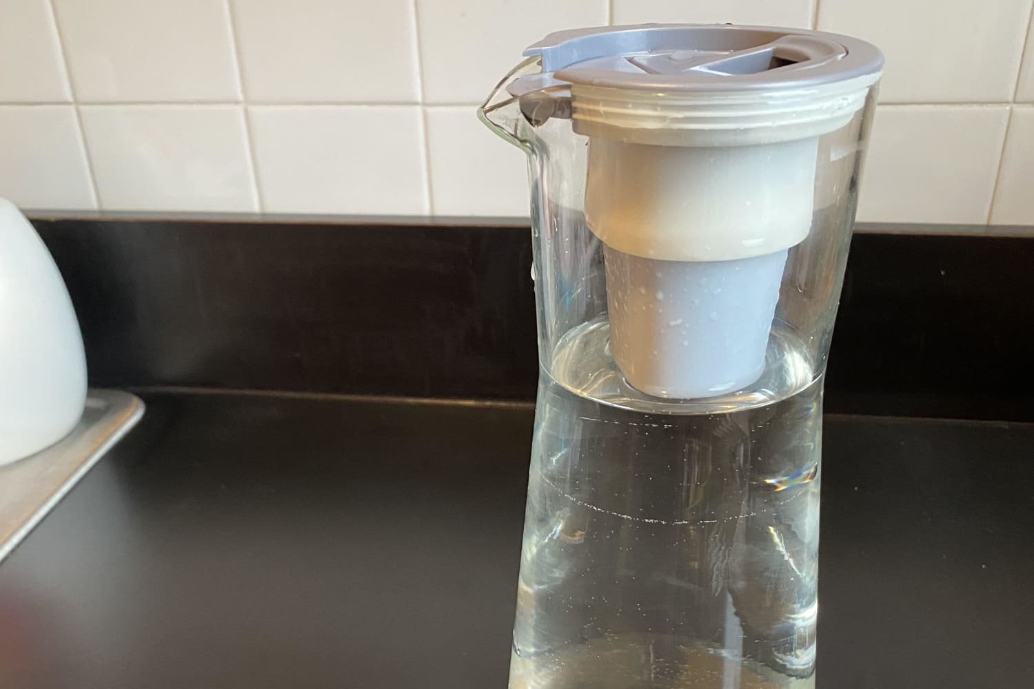 Hydros Water Filter Slim Pitcher Review | The Kitchn