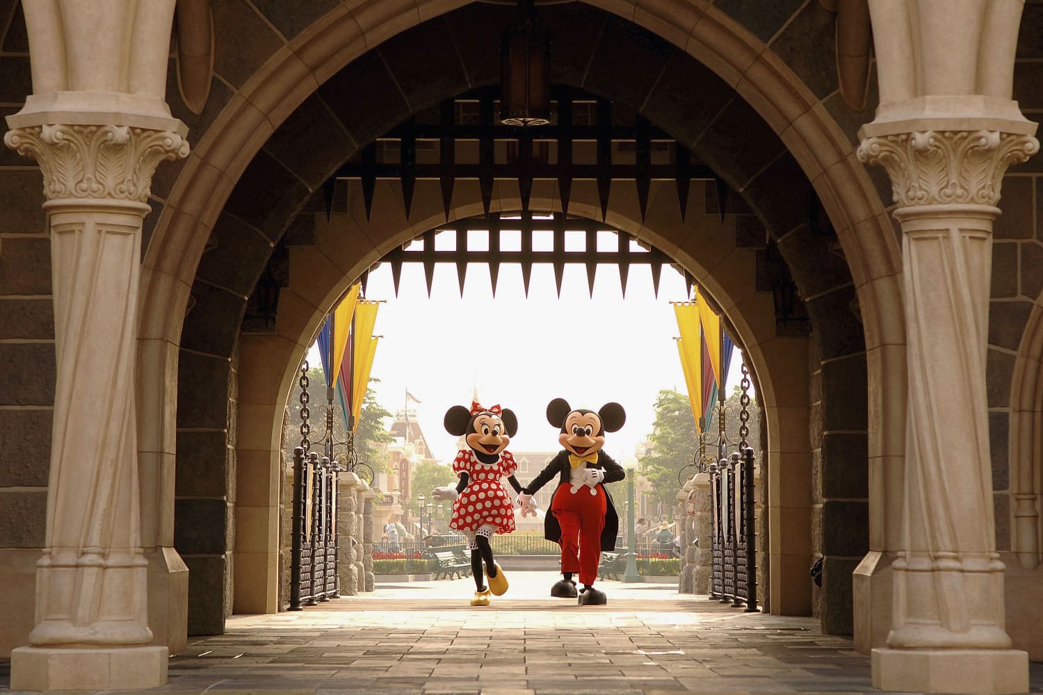 how to draw disney characters disney parks