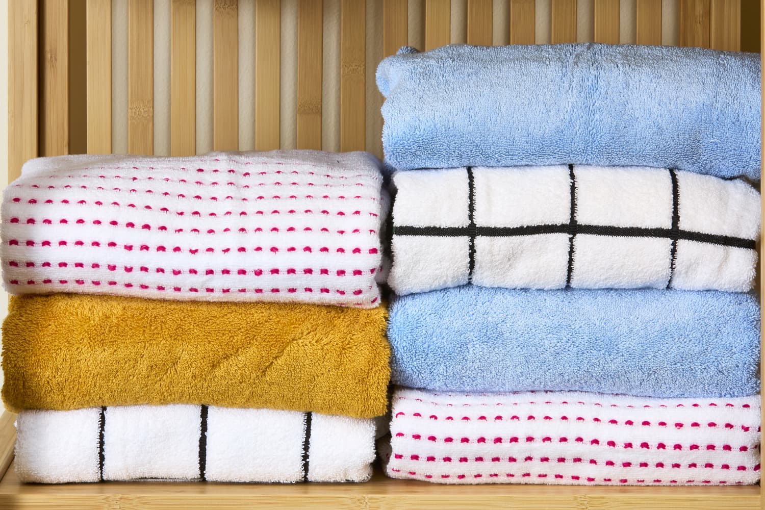 How to Fold Towels in 5 Different Ways | Apartment Therapy