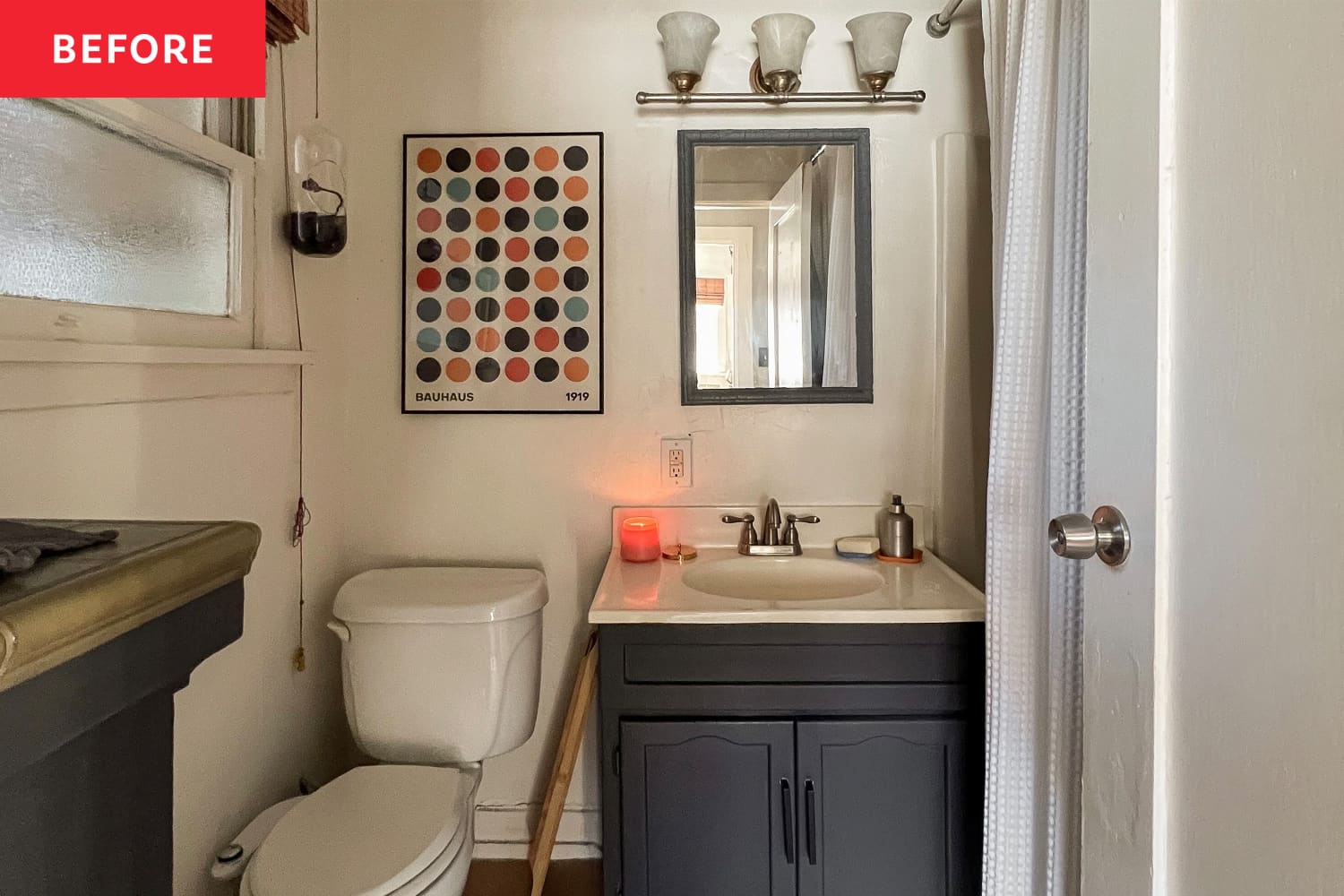 A Small “Dingy” Bathroom Gets a Dark Green Makeover | Apartment Therapy