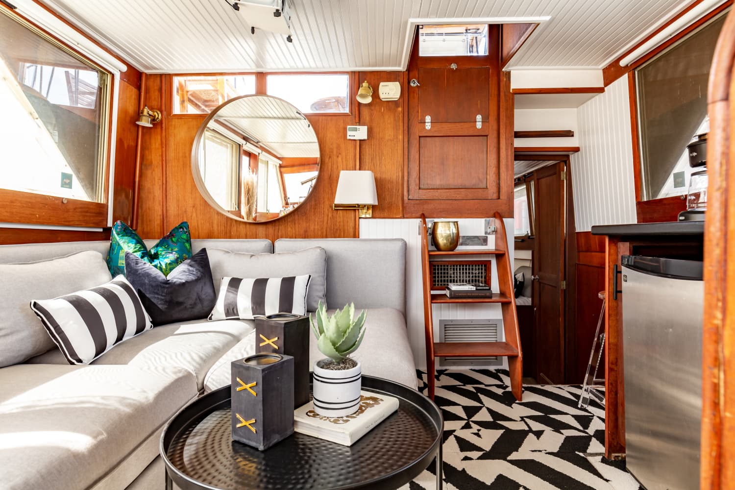 houseboat interior ideas