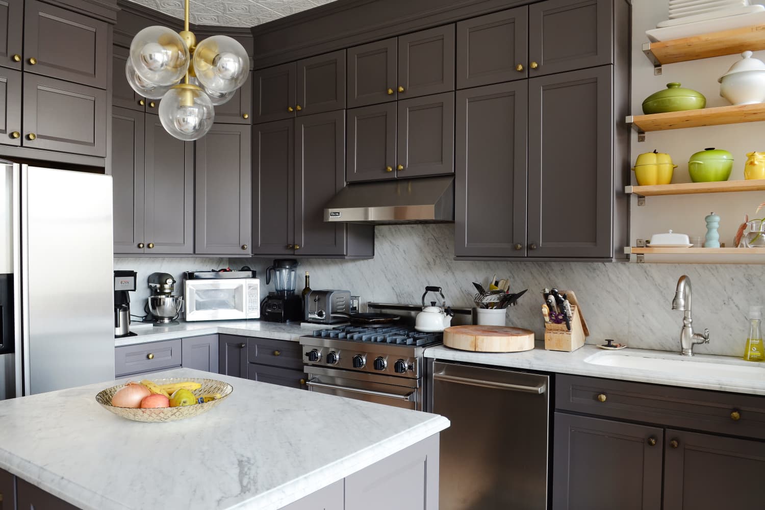 The Best Way to Mix Metals in the Kitchen, According to Designers | The ...