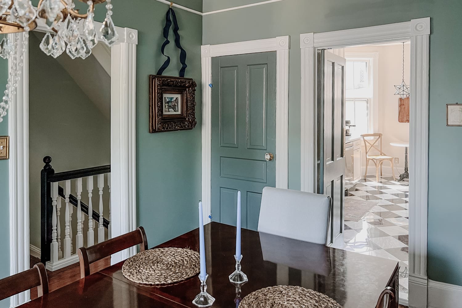 How a Writer Re-created Old Wallpaper from a Found Remnant | Apartment ...