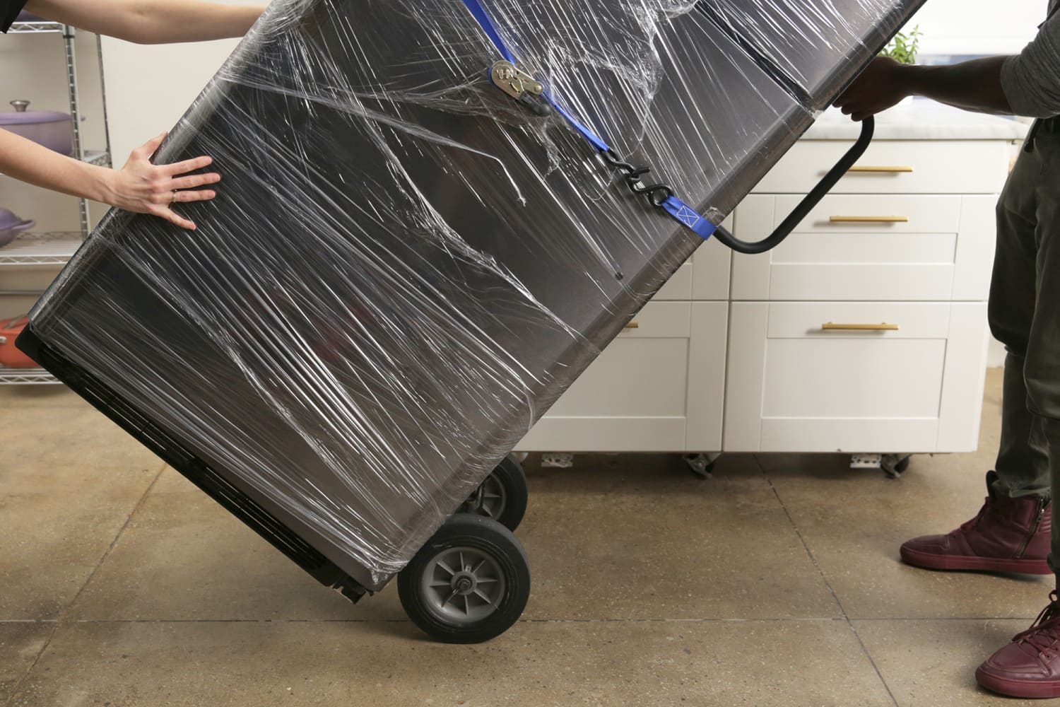 How to Move a Refrigerator Safely, According to Pro Movers | Apartment ...